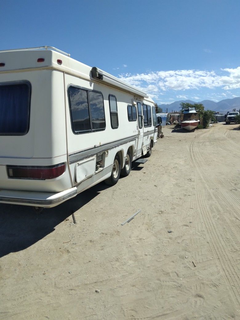 1990 Motorhome for Sale in Lancaster, CA - OfferUp