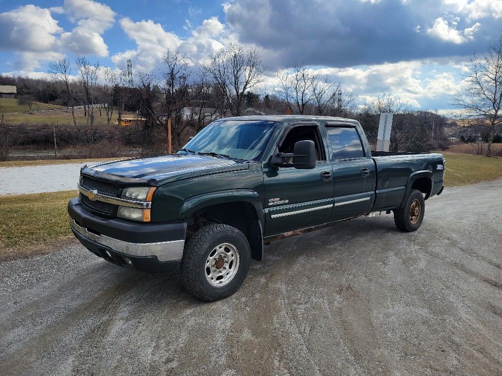 2003 Chevrolet Silverado 2500 HD for Sale in Newton, NJ - OfferUp