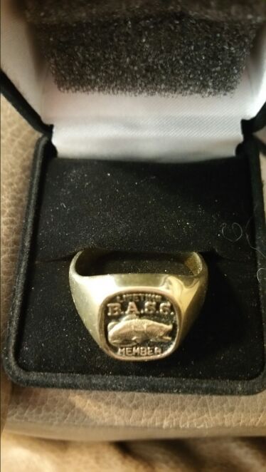 Men's B.a.s.s lifetime membership ring for Sale in Hamilton, OH - OfferUp