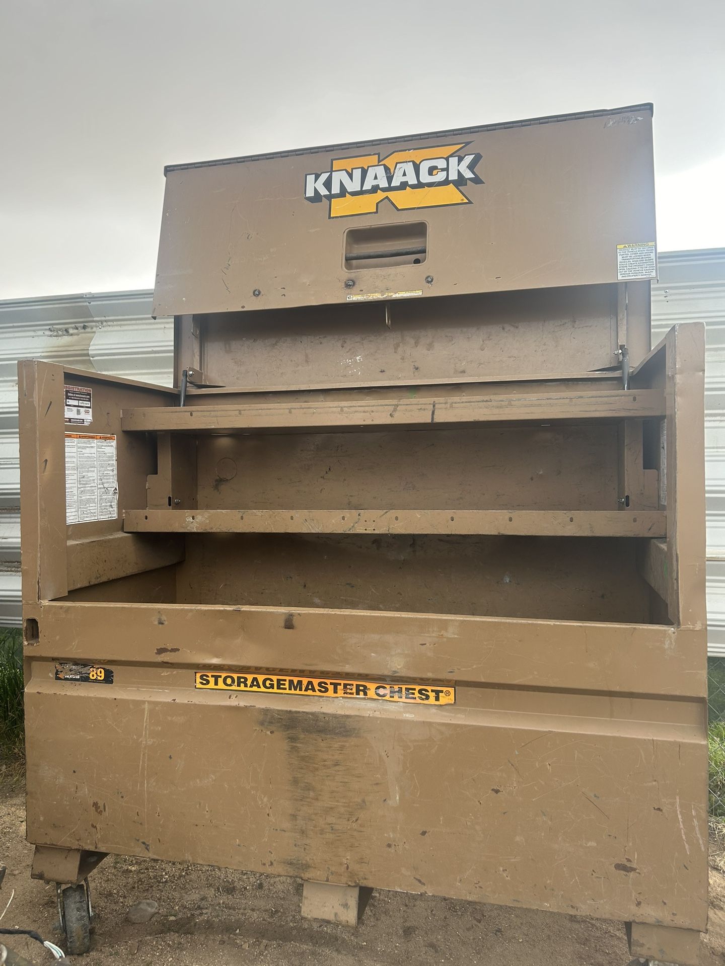 KNAACK TOOL BOX for Sale in Palmdale, CA - OfferUp