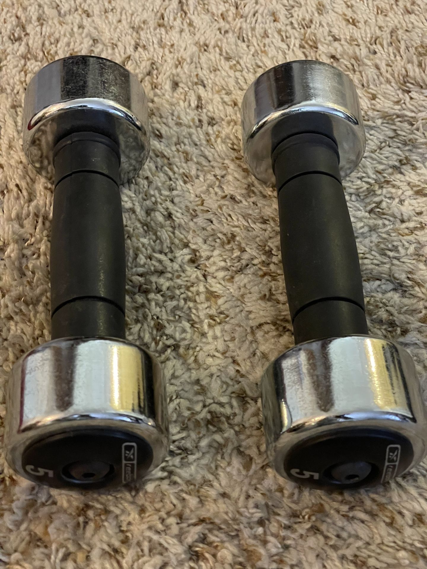 5lb Dumbbell Weights. for Sale in Los Angeles, CA - OfferUp