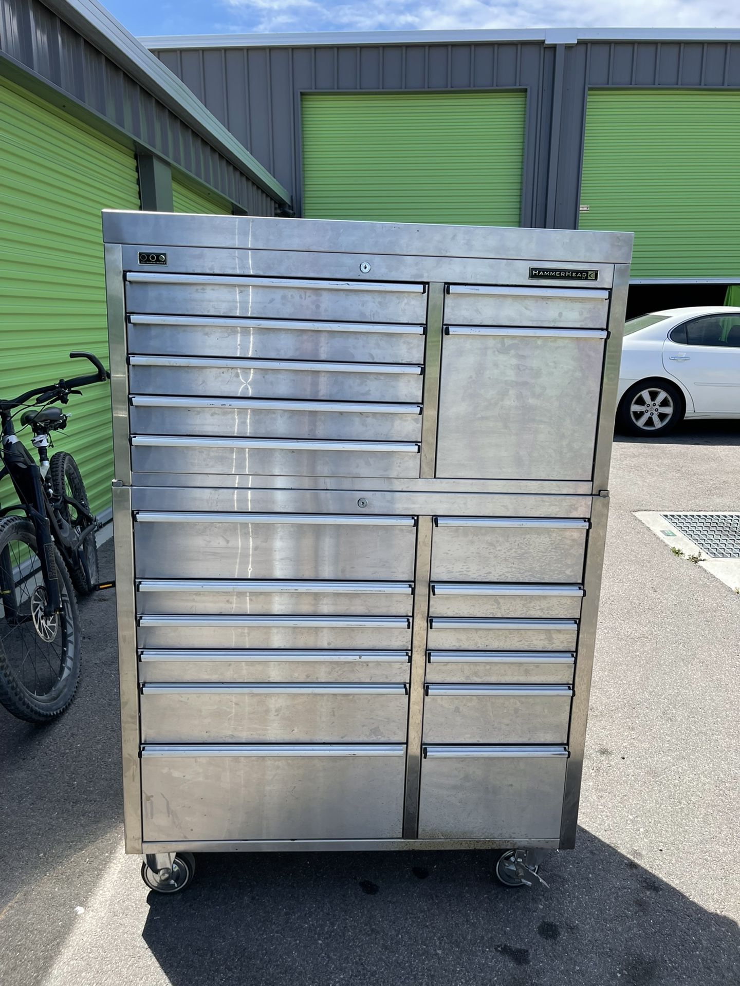 Hammerhead Tool chest for Sale in Thousand Oaks, CA - OfferUp