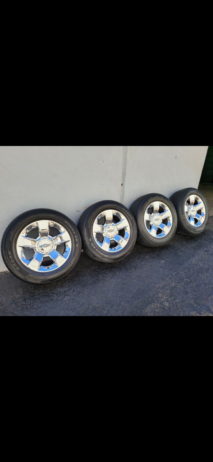 20" Chevy LTZ rims 275-55R20 Tires for Sale in Orange, CA - OfferUp
