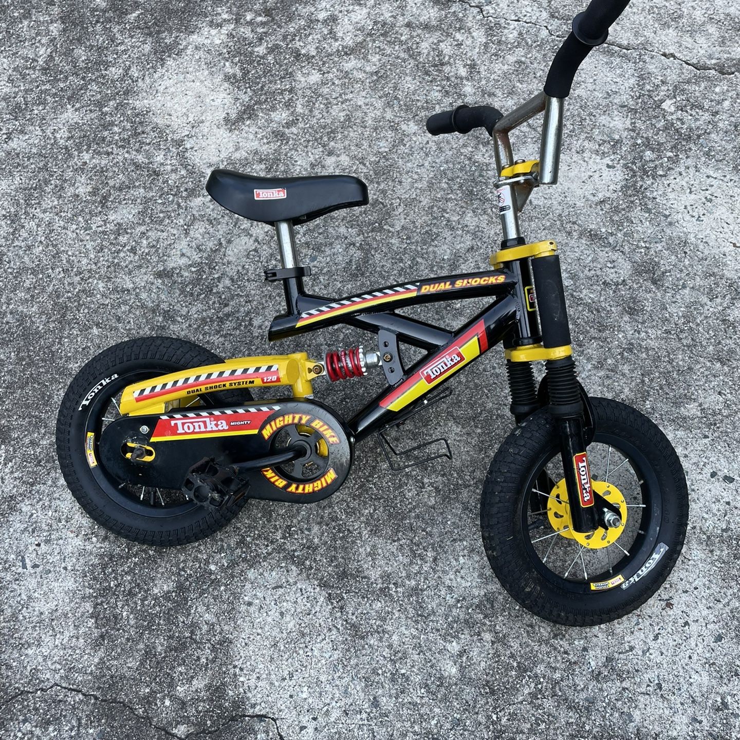 Tonka bike with training wheels store