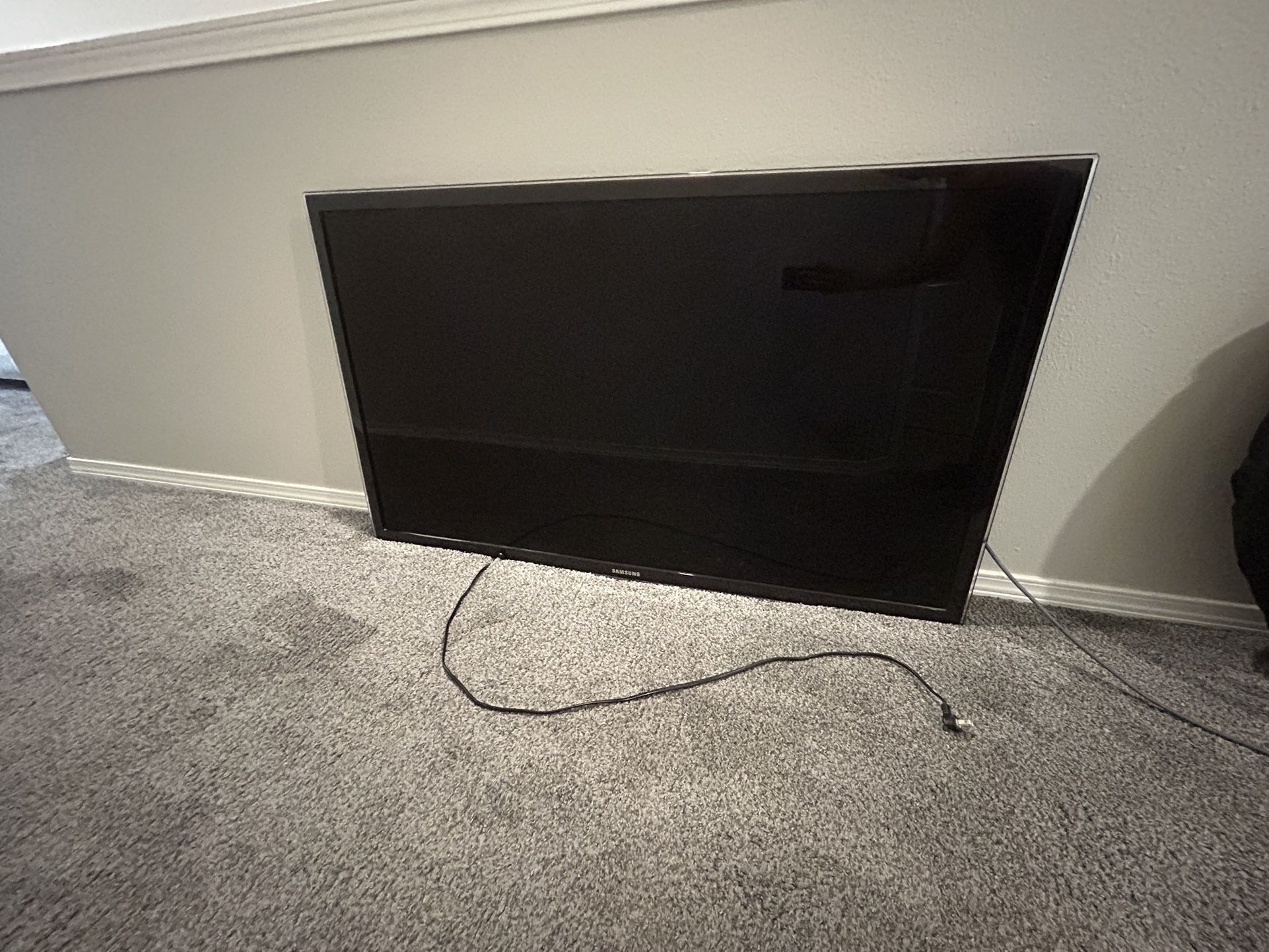 55 Inch Samsung LCD for Sale in Graham, WA - OfferUp