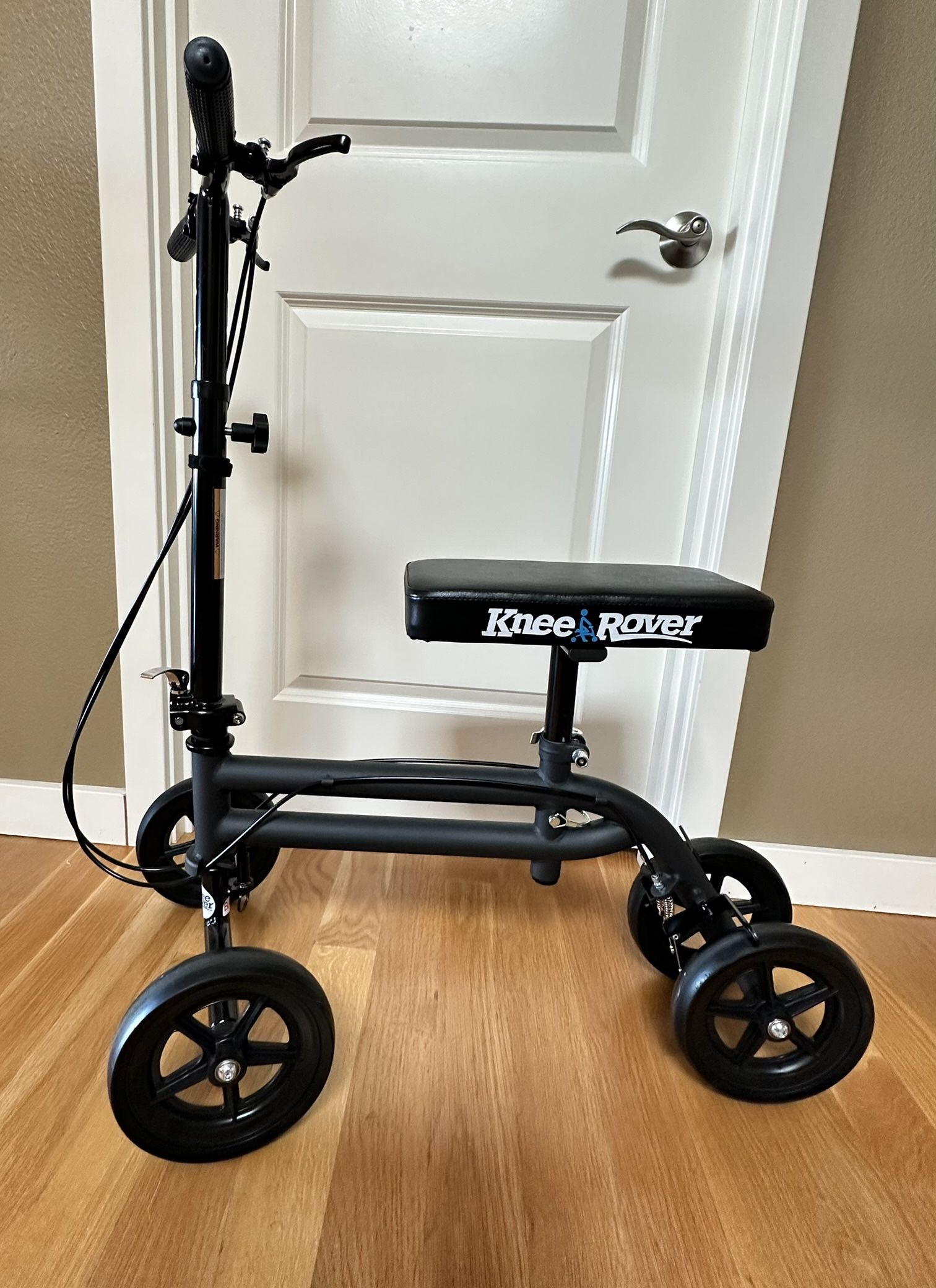 Knee Scooter for Sale in Tacoma, WA - OfferUp