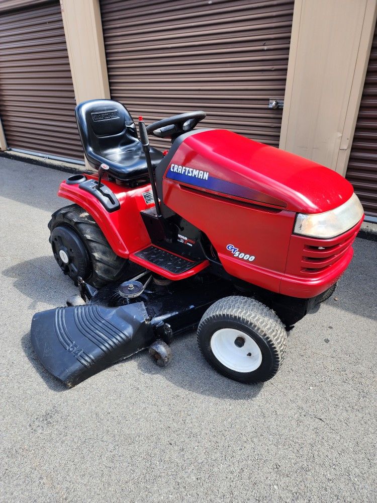 Craftsman Gt5000/ Hydrostatic/ 54inch for Sale in Penn Hills, PA - OfferUp