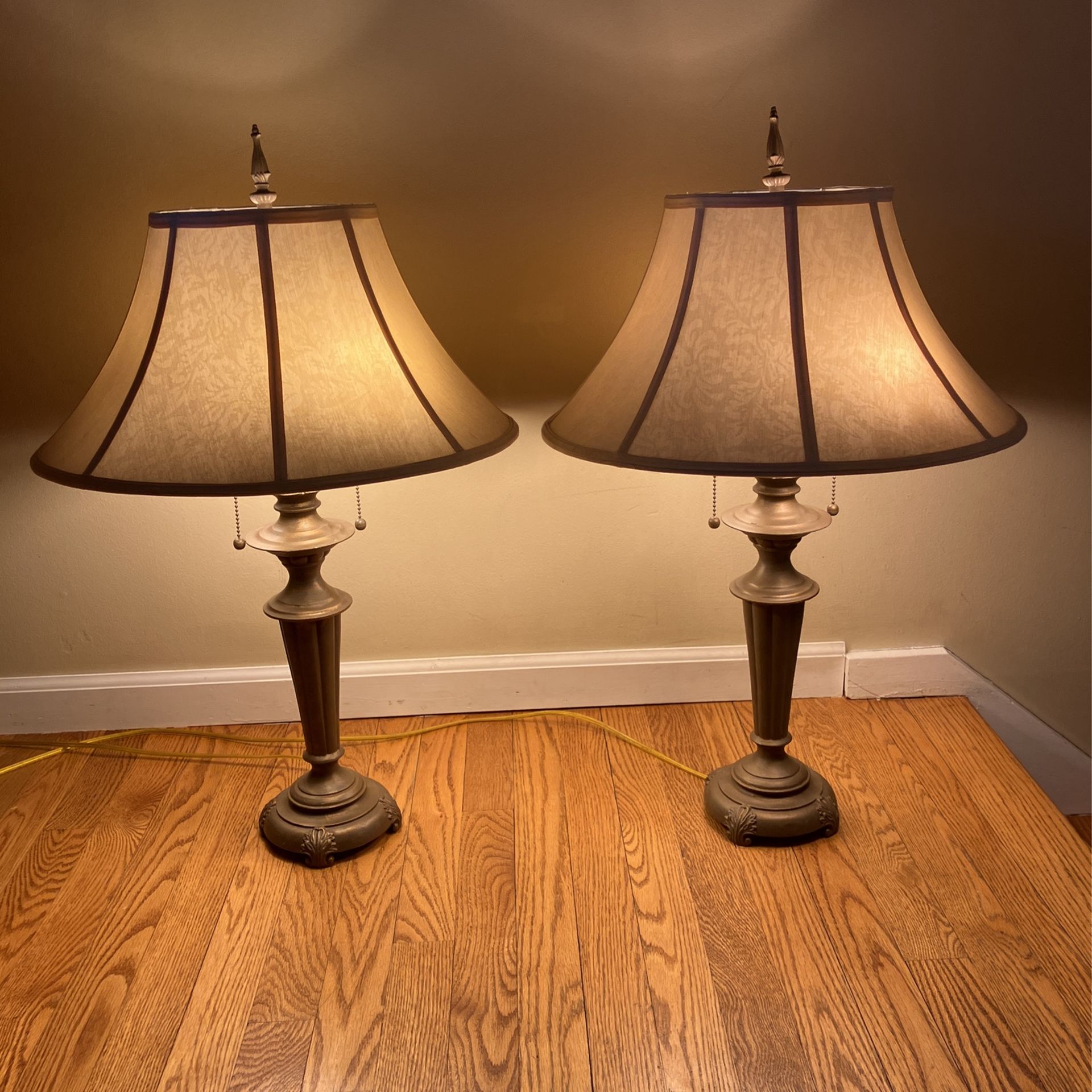 2 Solid Brass Lamps By Dale Lighting-both For $10 for Sale in Crystal ...