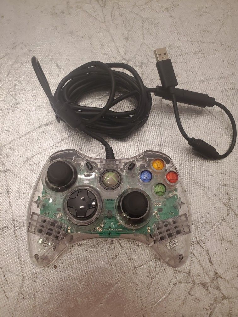 Xbox 360 Wired Controller for Sale in Park Ridge, IL - OfferUp