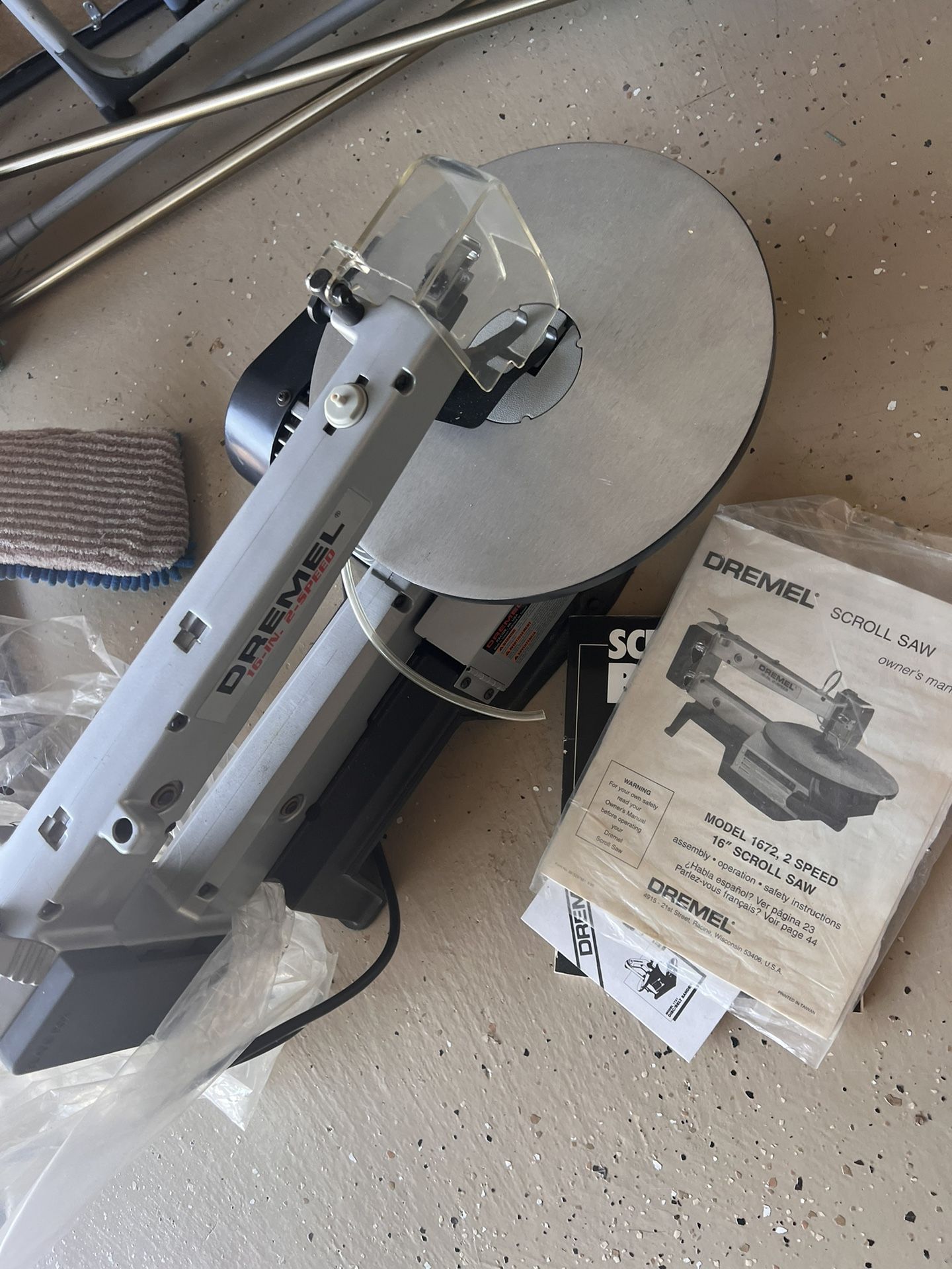 Dremel 1672 store