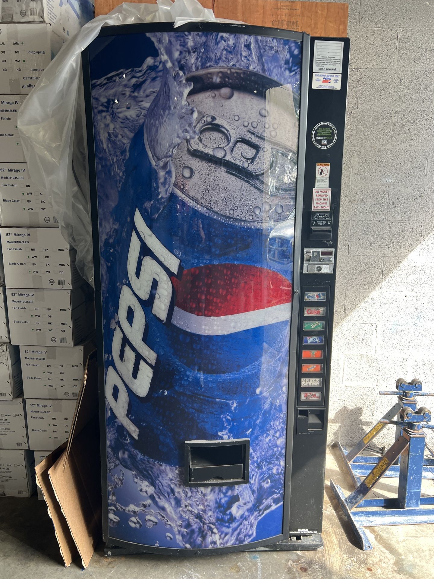 Soda Vending Machine for Sale in Fort Lauderdale, FL - OfferUp