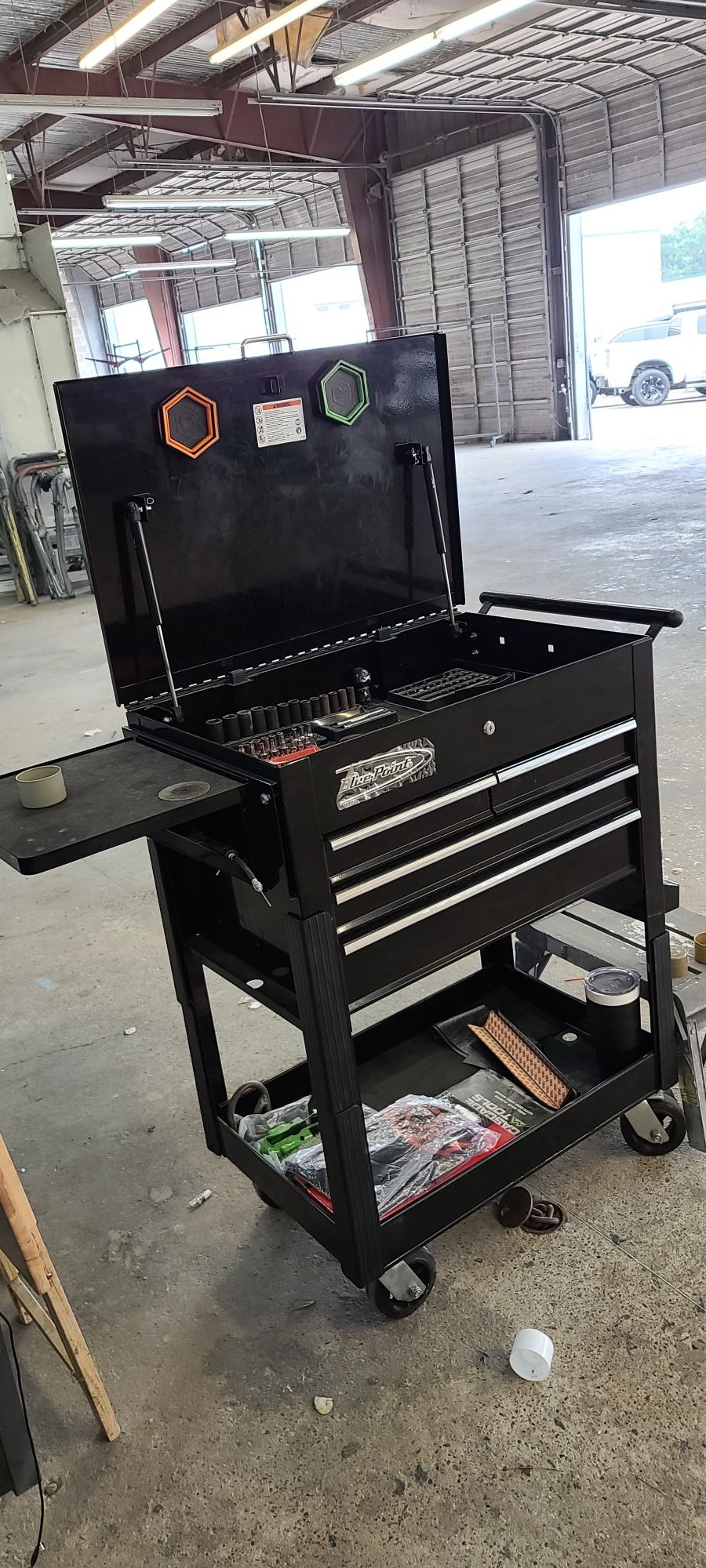 Blue point tool cart for Sale in Houston, TX - OfferUp