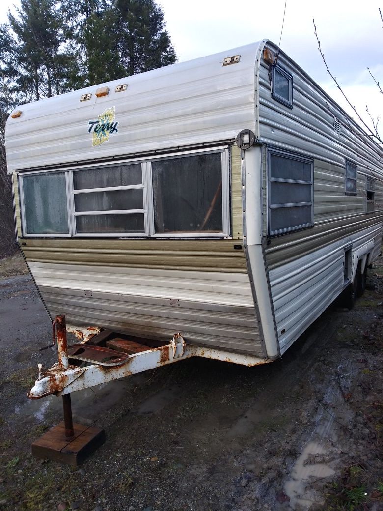 Terry 26 ft travel trailer FREE for Sale in Port Orchard, WA - OfferUp
