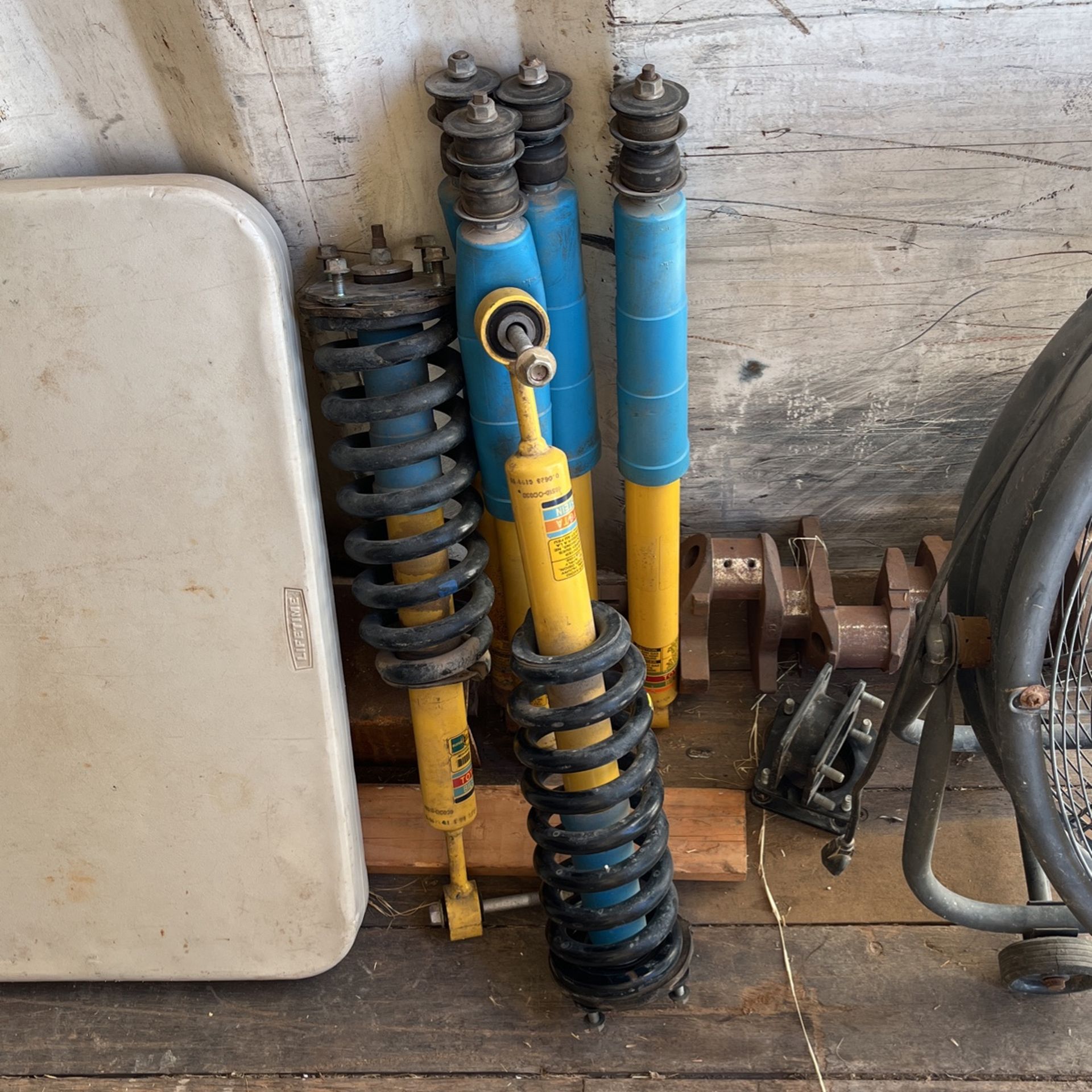 Toyota Tundra Bilstein Shocks for Sale in Holtville, CA - OfferUp