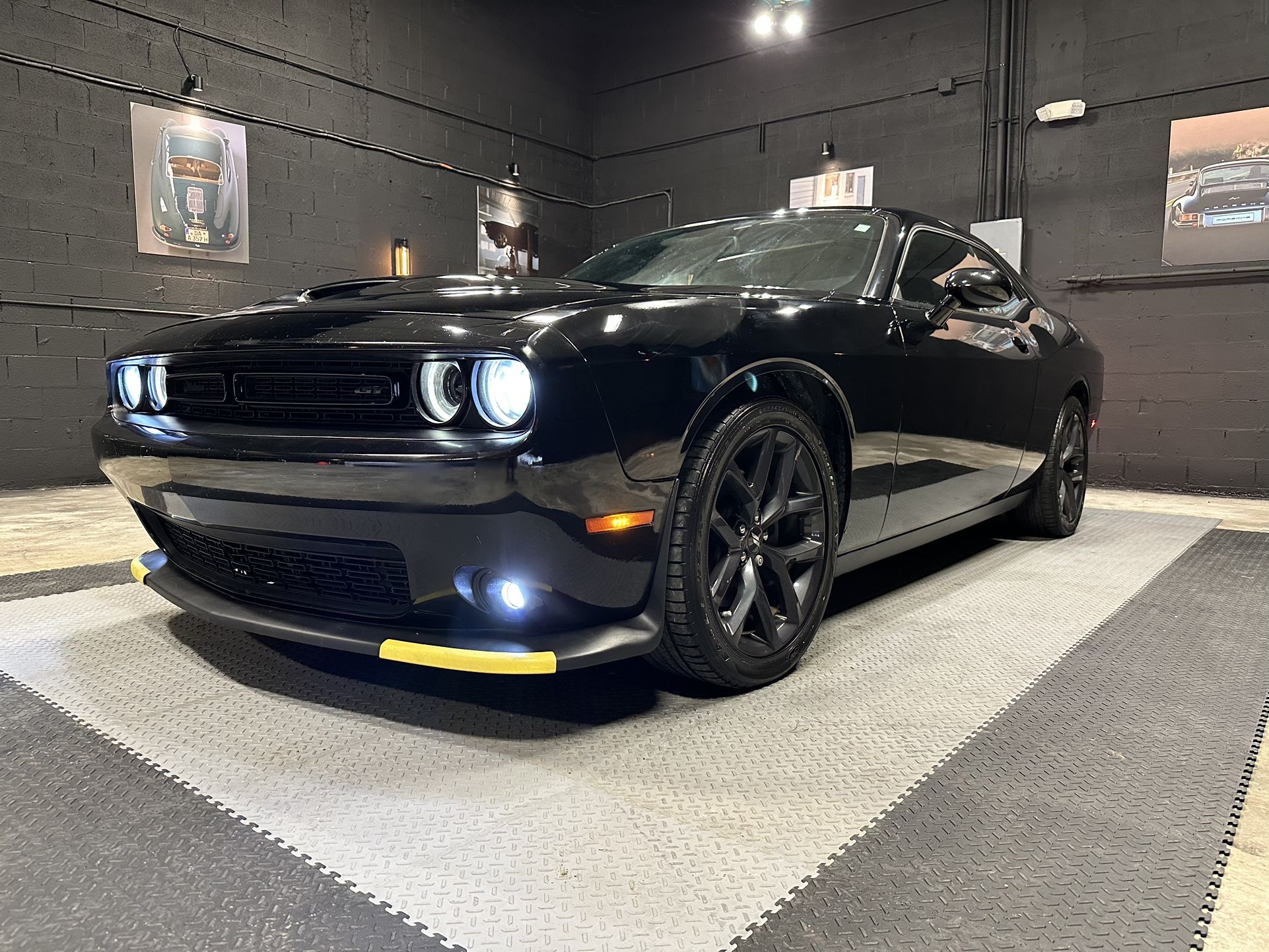 Dodge Challanger for Sale in Miami Beach, FL - OfferUp
