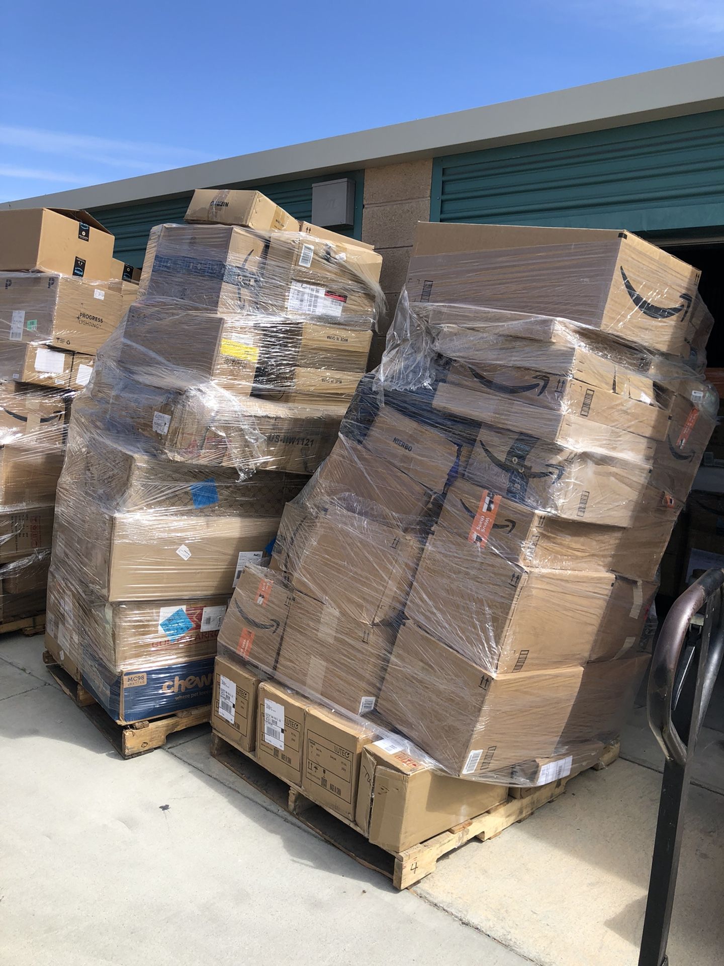 Amazon 7FT Tall Pallets for Sale in Riverside, CA - OfferUp