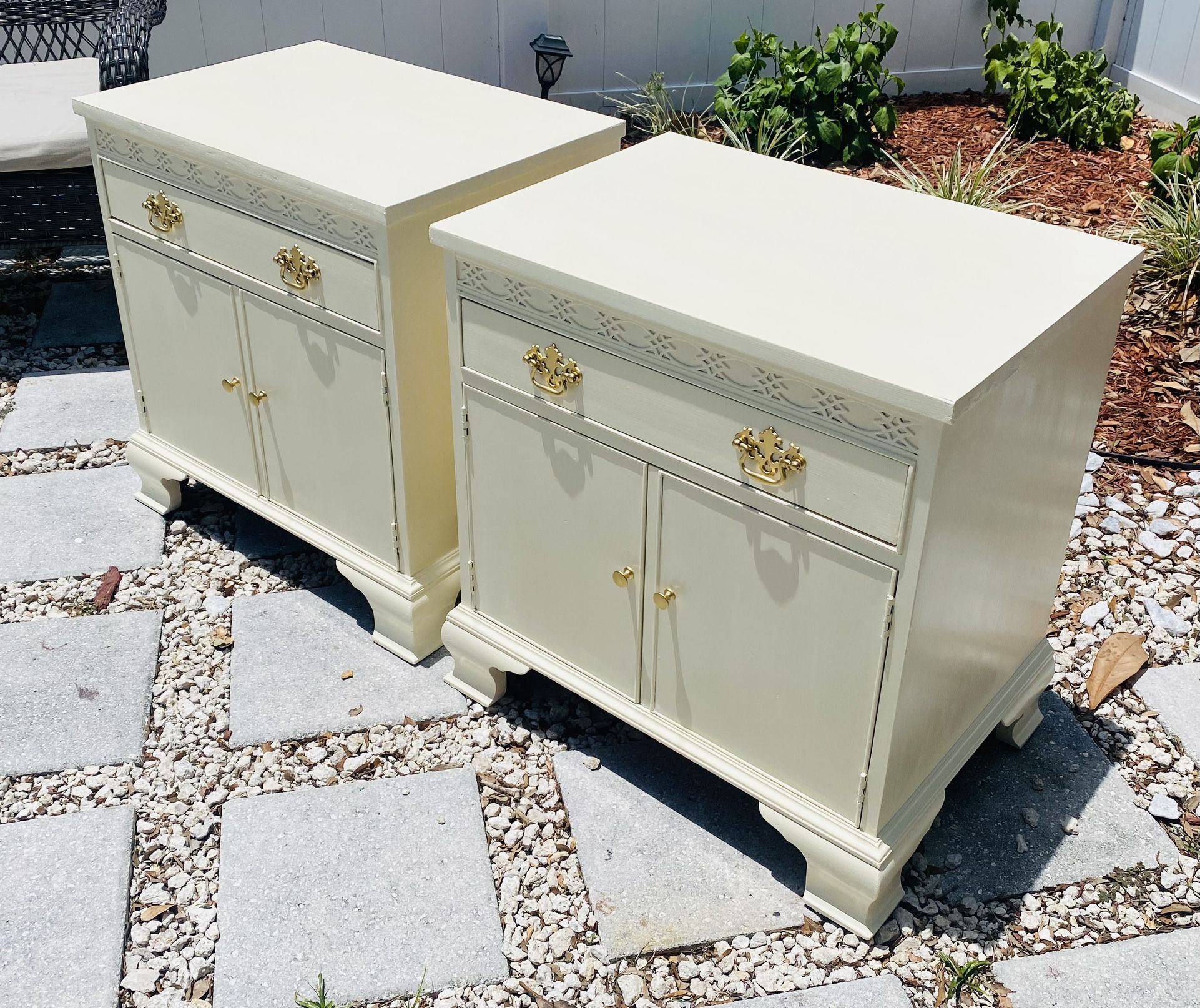 Pair Of Solid Wood Nightstands for Sale in Pinellas Park, FL - OfferUp