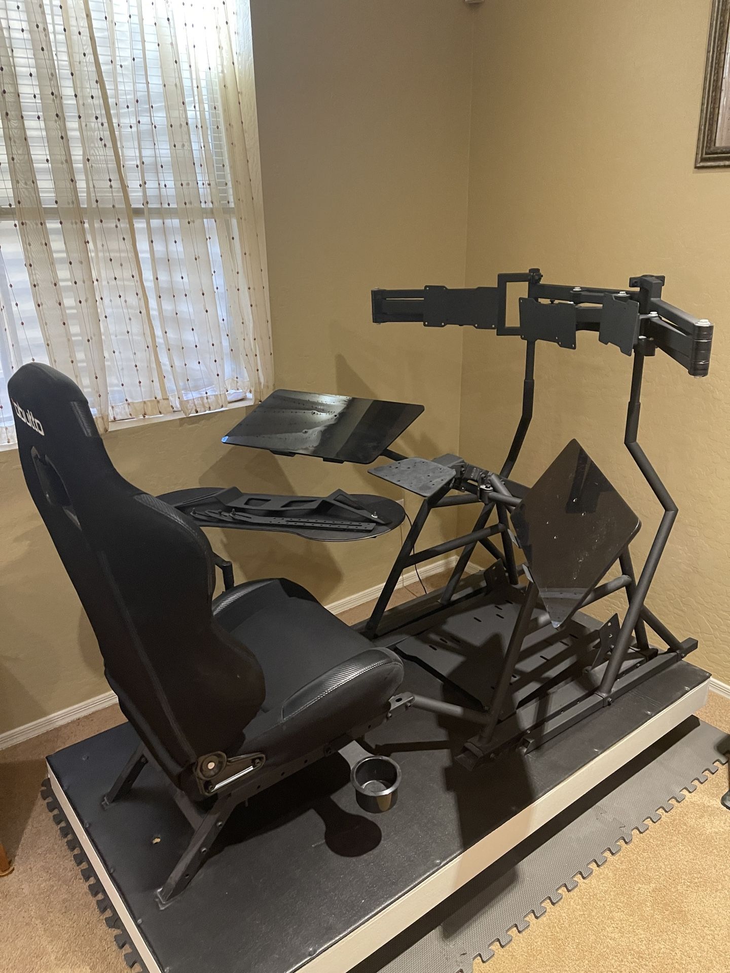 Obutto Revolution Sim Rig for Sale in Gilbert, AZ - OfferUp