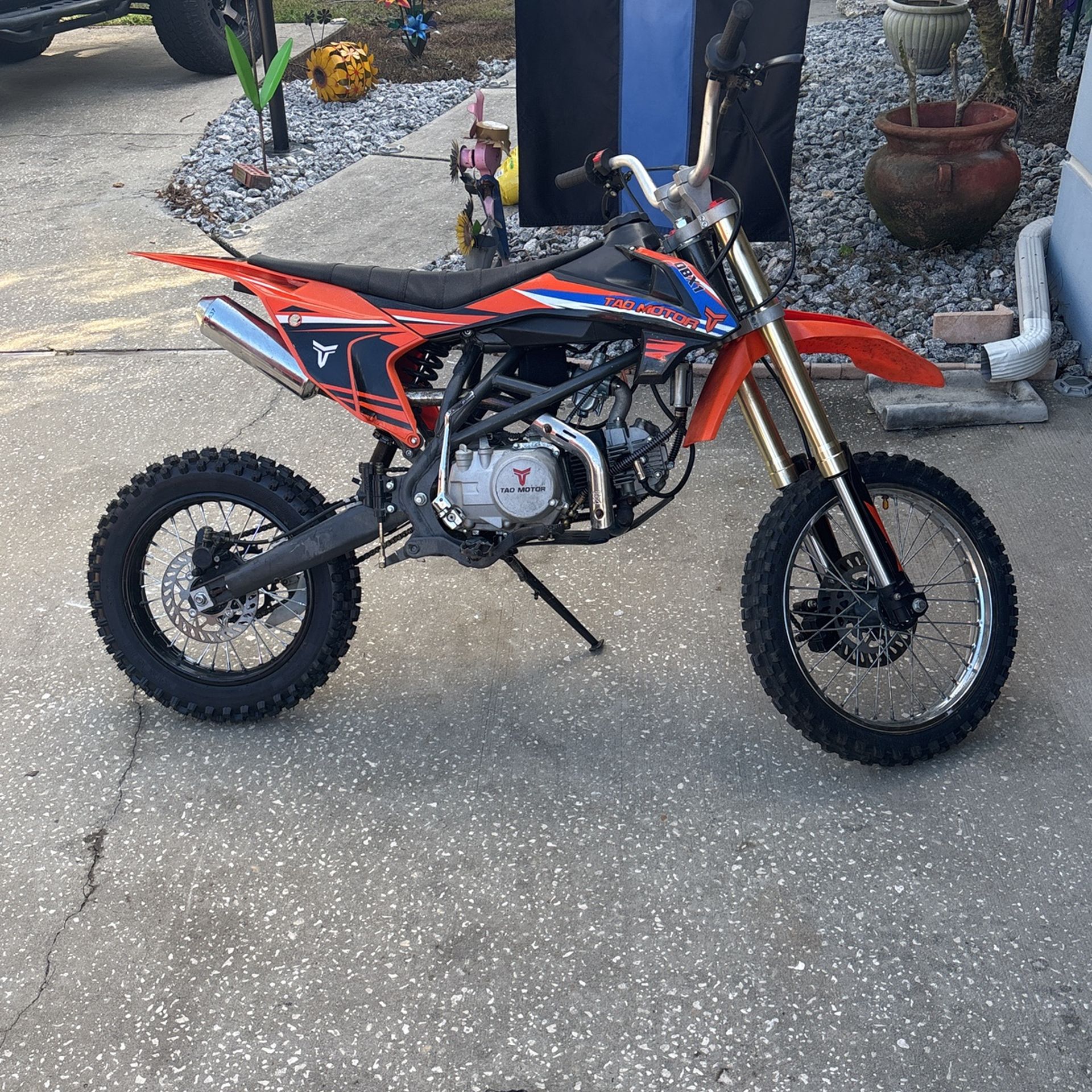 TAO DBx1 140cc Pit Bike for Sale in Hudson, FL - OfferUp