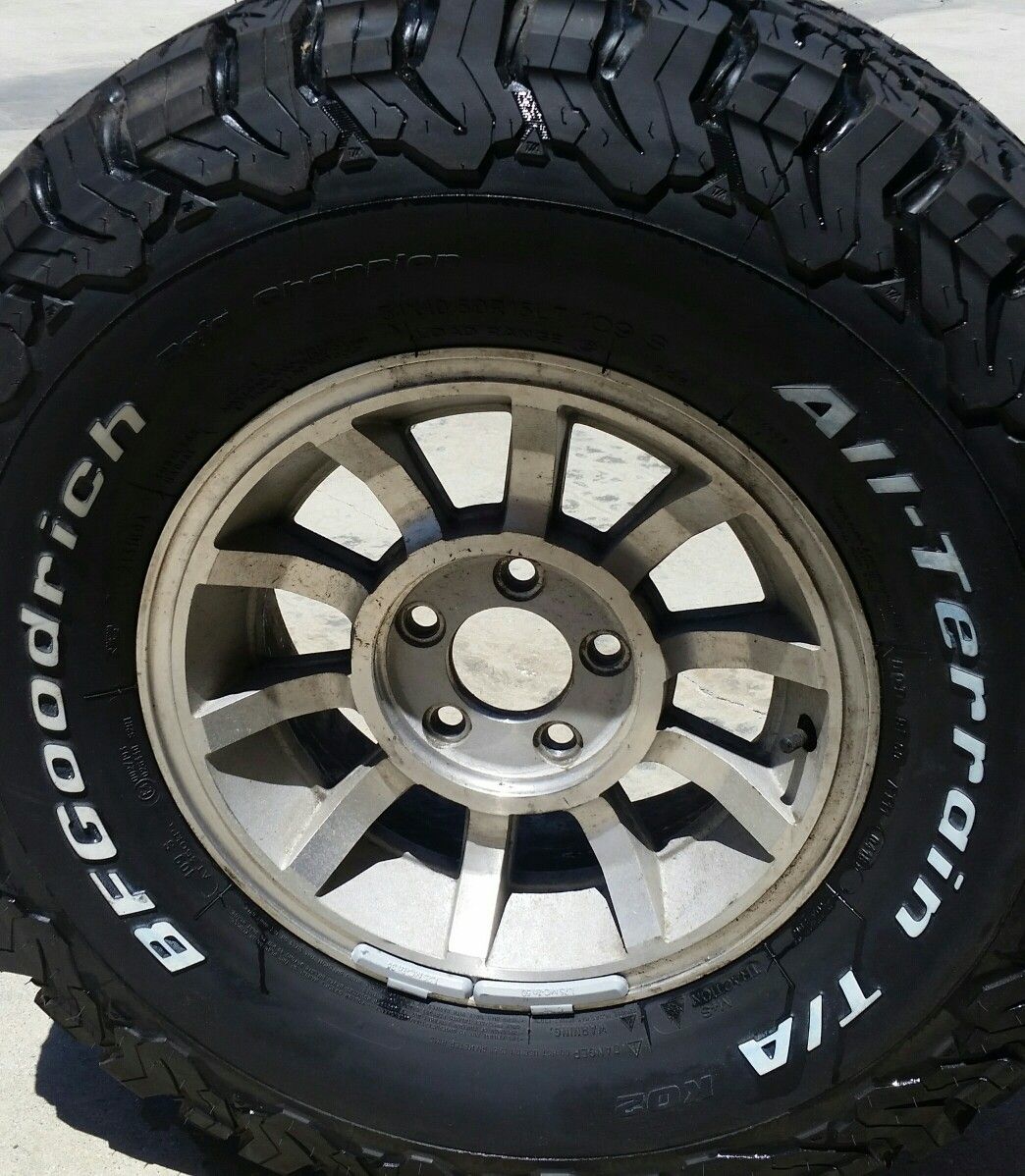 31X10.50R15 BFGoodrich All Terrain KO2 New 1ea Spare tire with 10 spoke ...