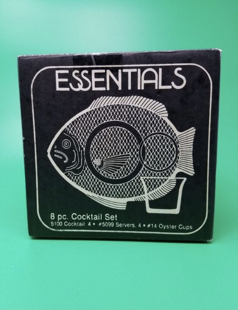 NEW Vintage 15 Glass Cocktail / Fish Dish Set for Sale in San Fernando ...