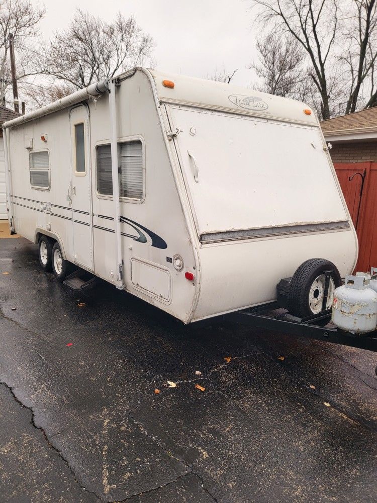 2000 Traillite Camper.21ft for Sale in Homer Glen, IL - OfferUp