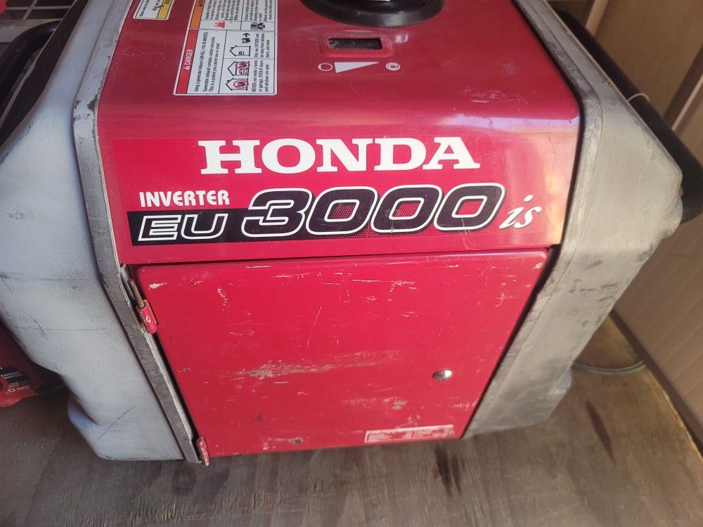 Honda Eu3000is Generator Inverter for Sale in Chandler, AZ - OfferUp