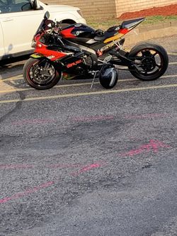 Custom Yamaha R6 Stretched
