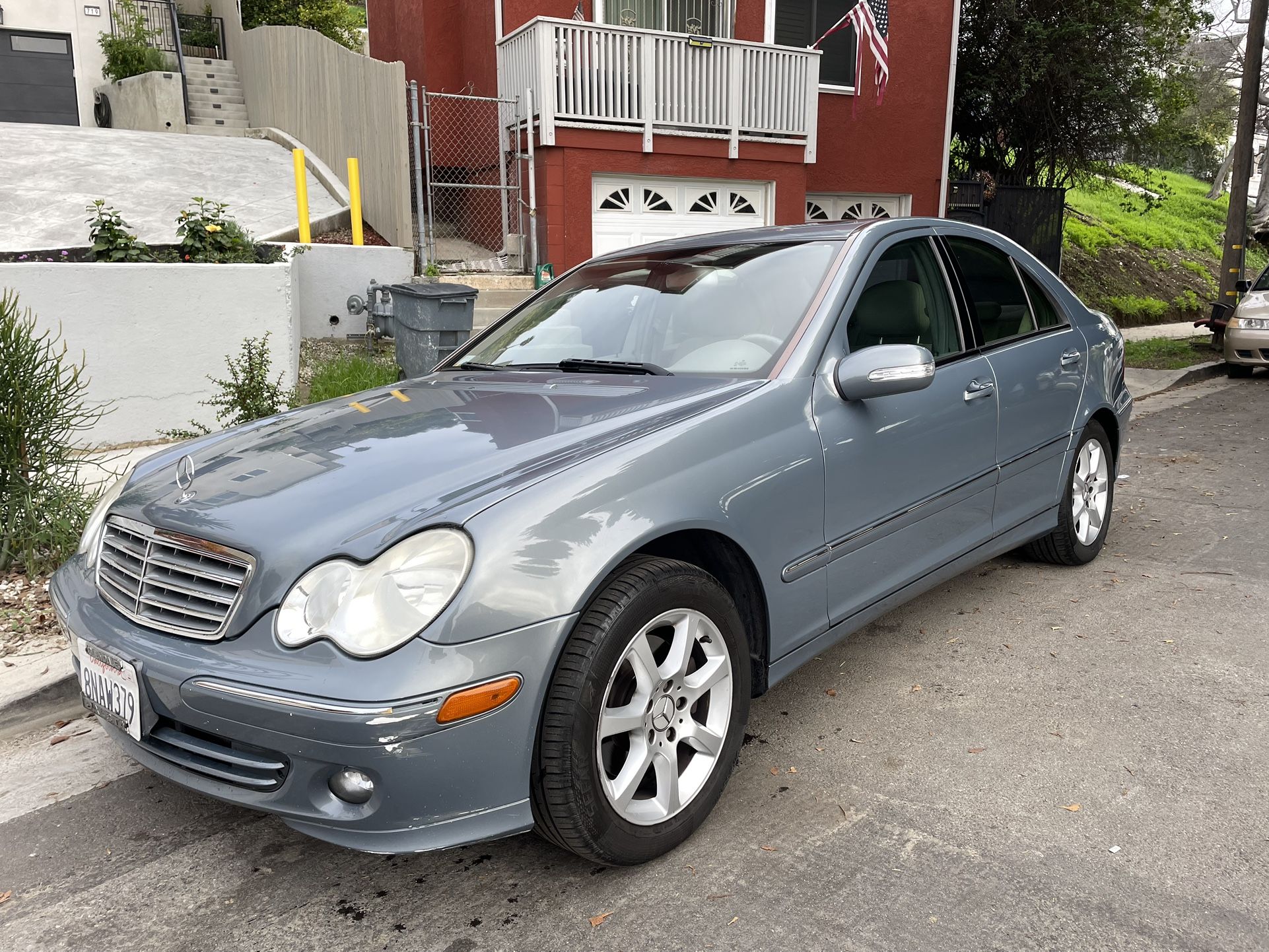 2007 Mercedes-Benz C-Class for Sale in Los Angeles, CA - OfferUp
