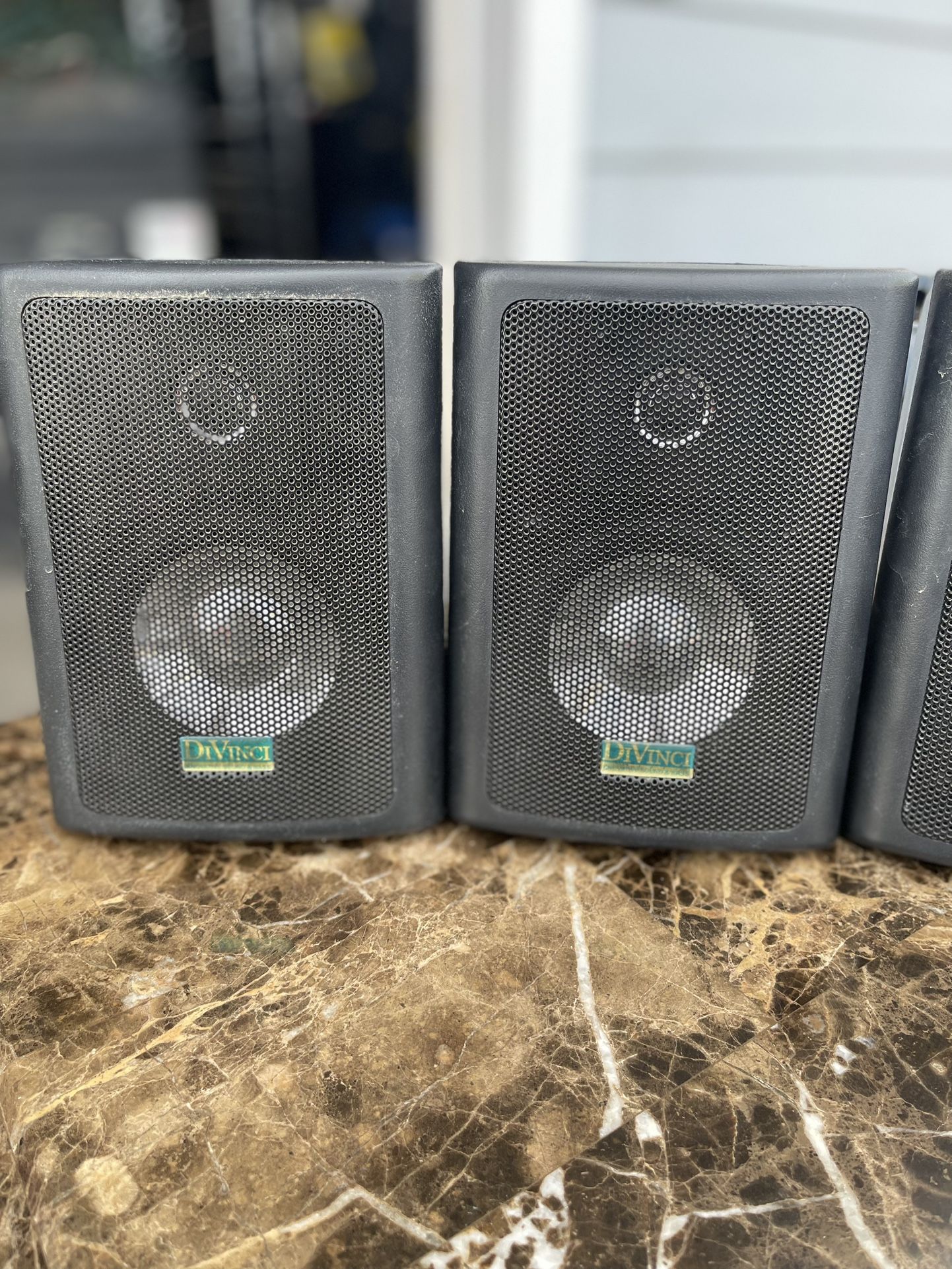 Divinci Speakers (4) for Sale in Picacho, AZ - OfferUp