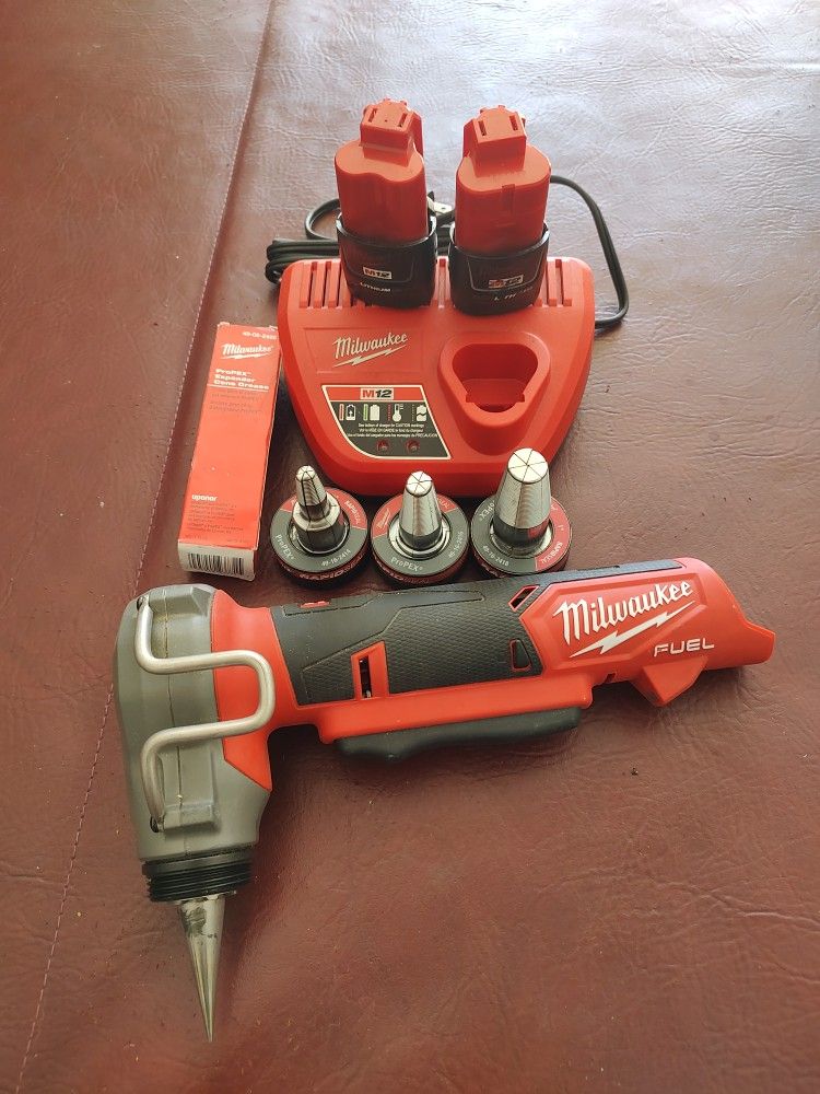 Milwaukee Pro PEX Expansion Gun for Sale in Huntington Beach, CA - OfferUp