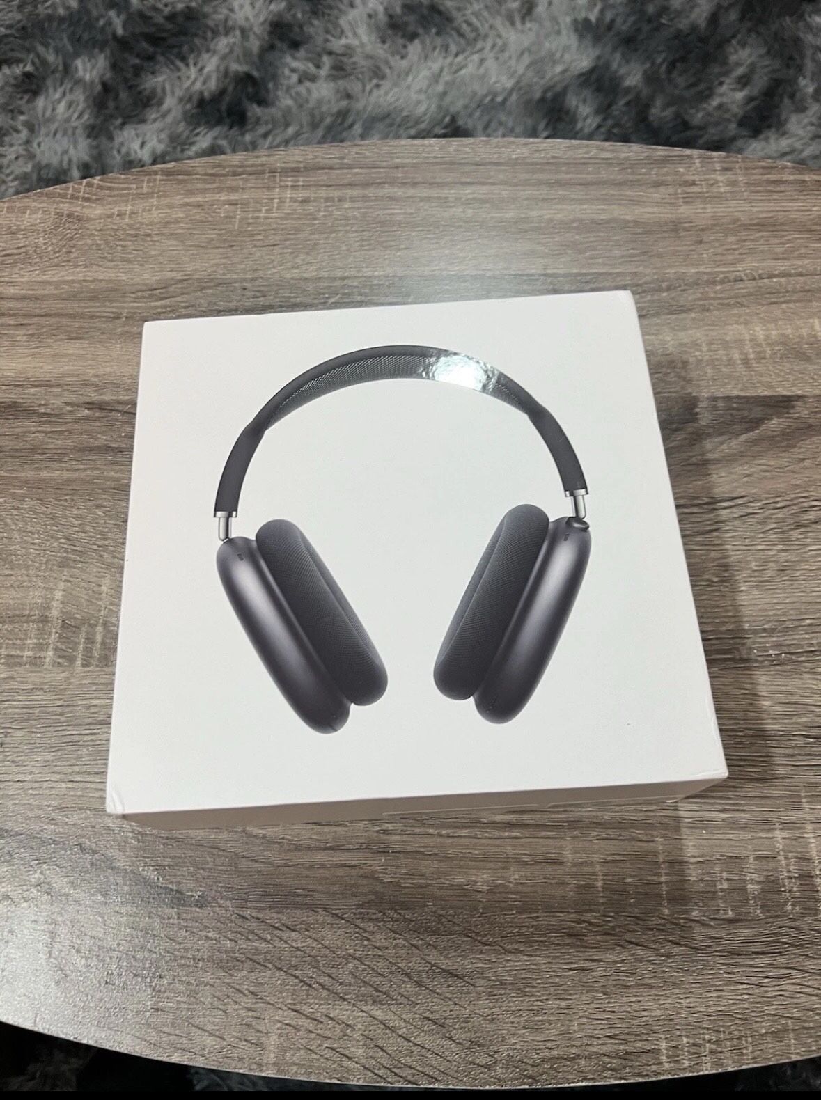 AirPod Max Space Gray(i have my receipt) for Sale in Philadelphia, PA ...