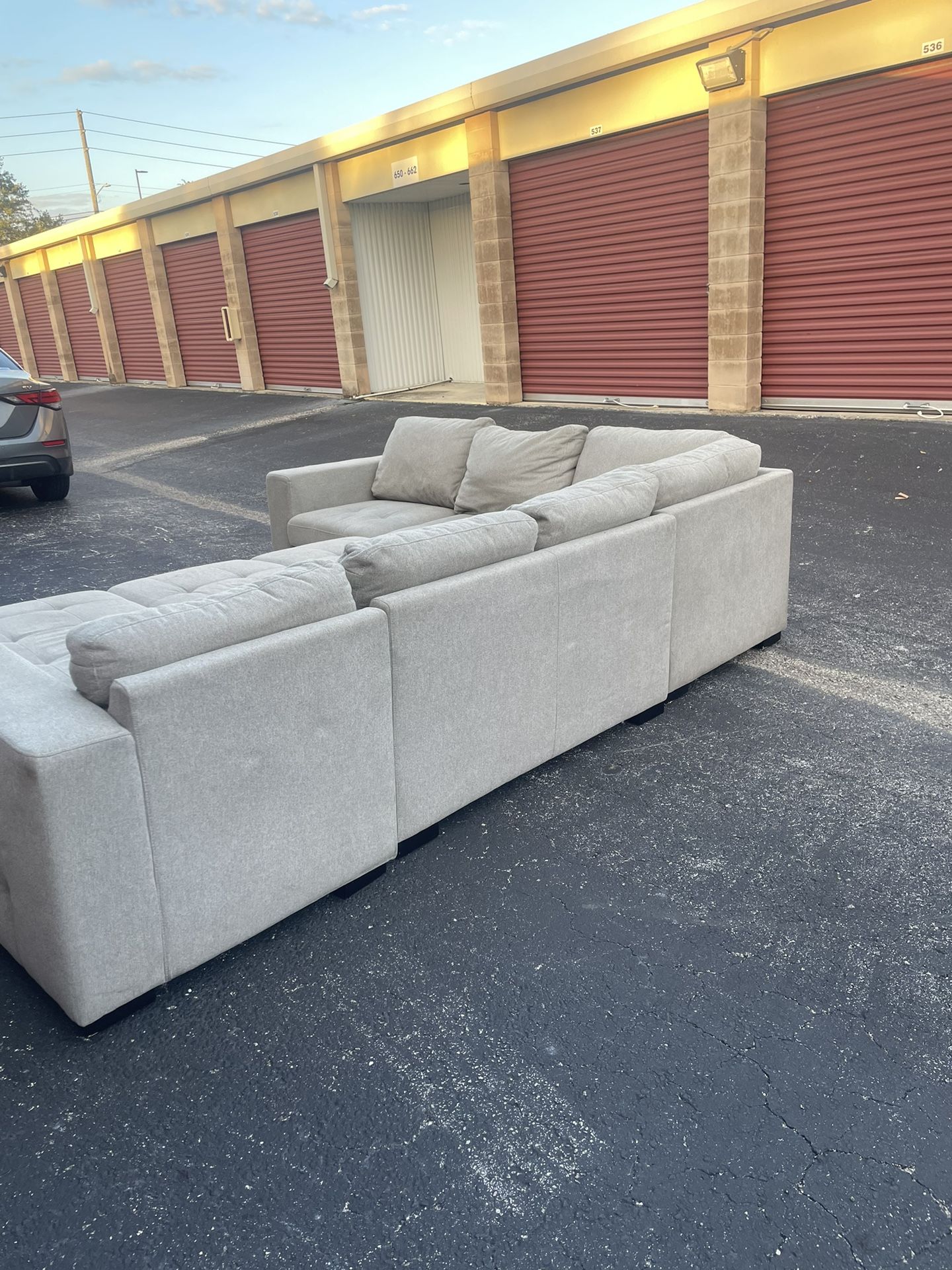 Grey Sleeper Sectional for Sale in Palm Harbor, FL - OfferUp