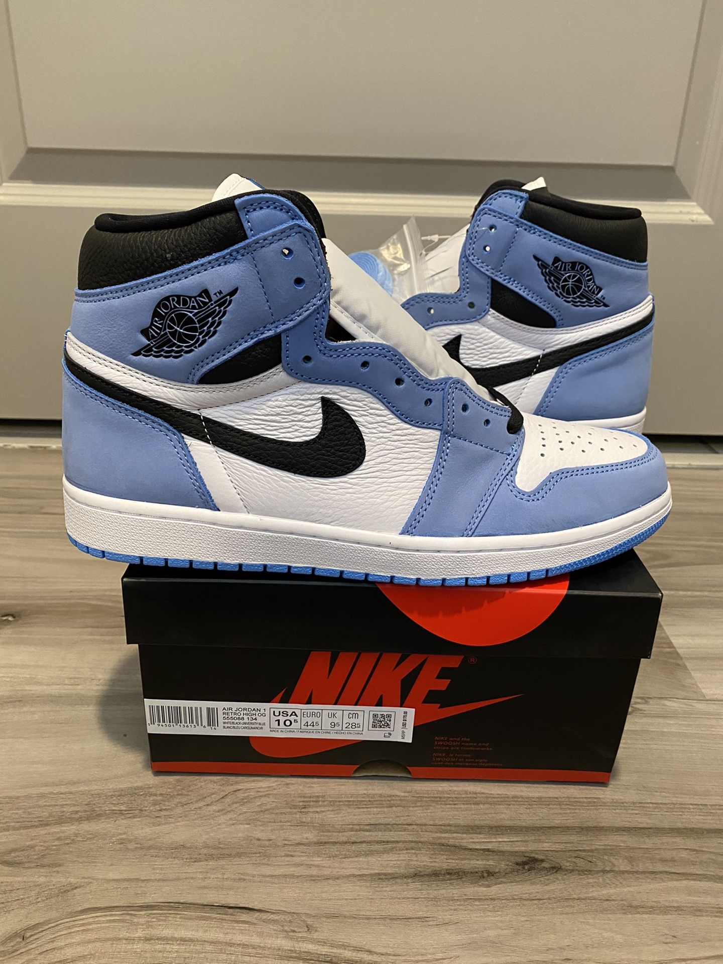 Retro 1 “University 1s” DS READ DESCRIPTION for Sale in Austin, TX ...