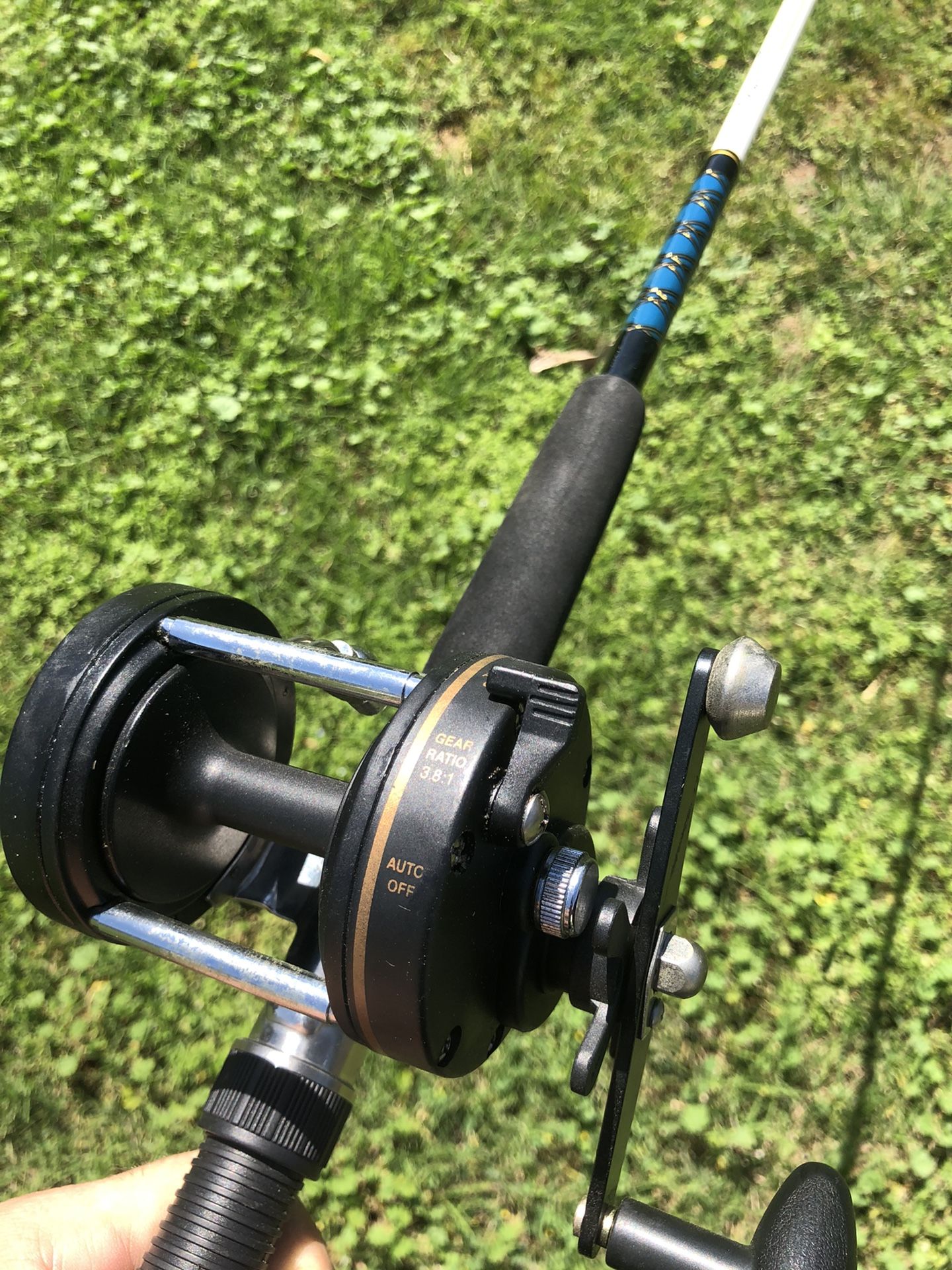 Shakespeare sturdy stick 6’6” Shakespeare skp 30l for Sale in Riverside ...