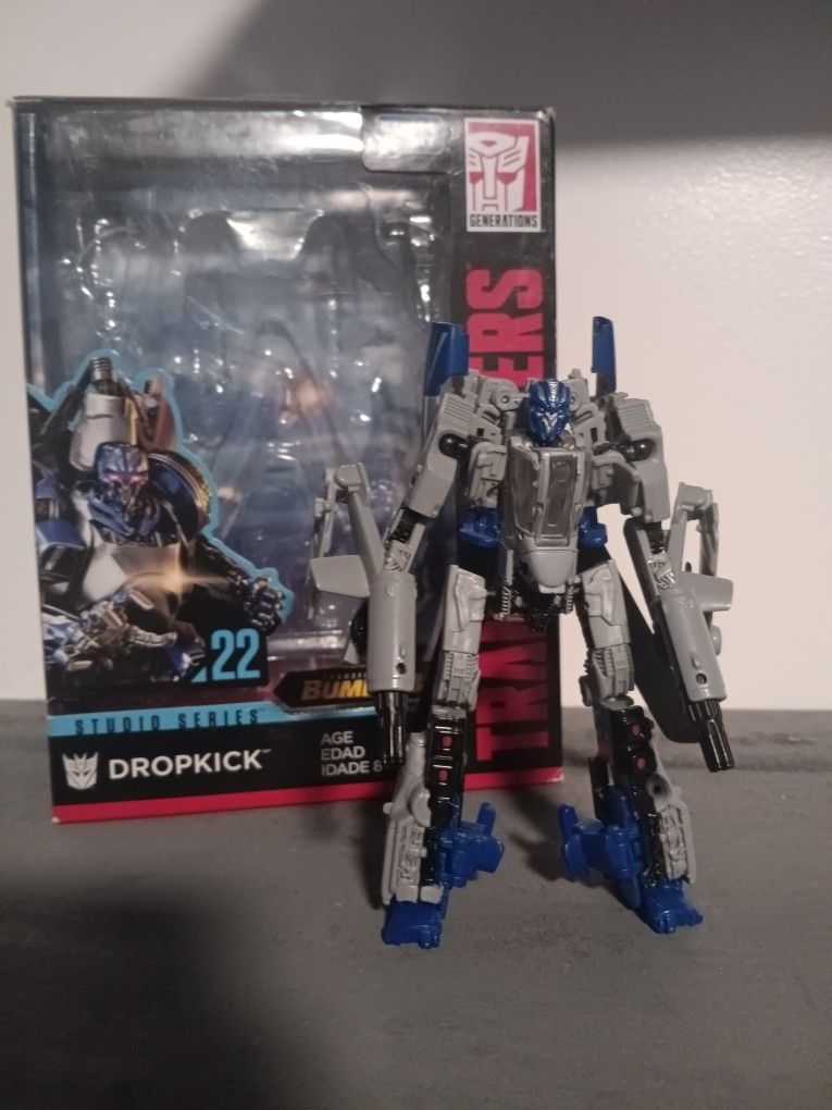 Transformers Studio Series 22 Bumblebee Movie Dropkick for Sale in ...
