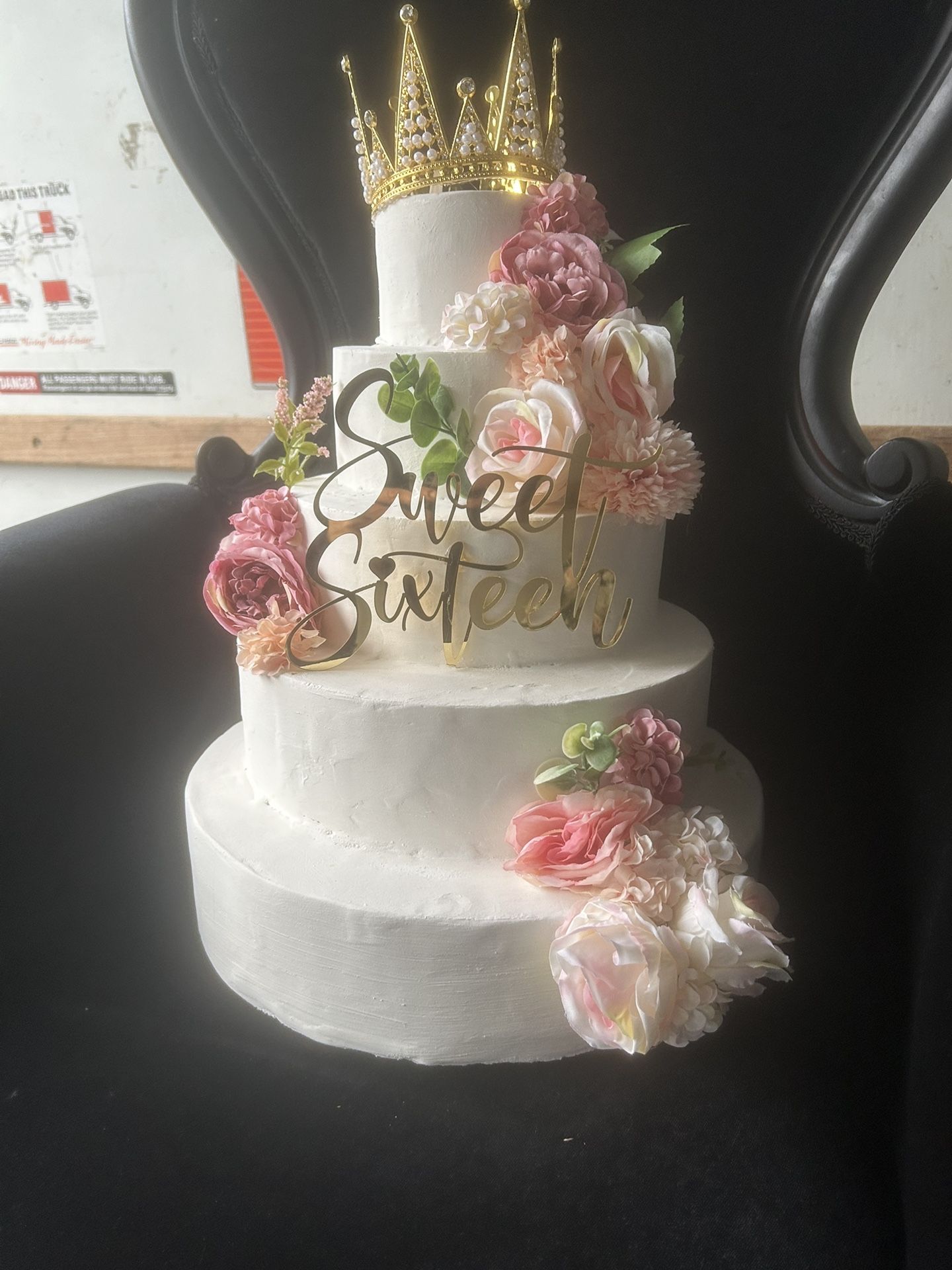 Fake Cake Display For Party for Sale in Reedley, CA - OfferUp