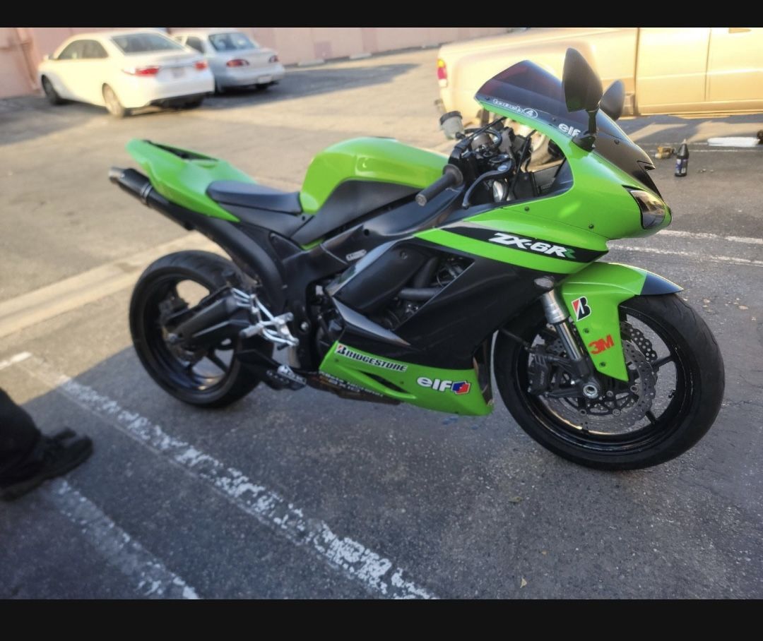 2007 ZX6R With 20K Miles for Sale in Bloomington, CA - OfferUp