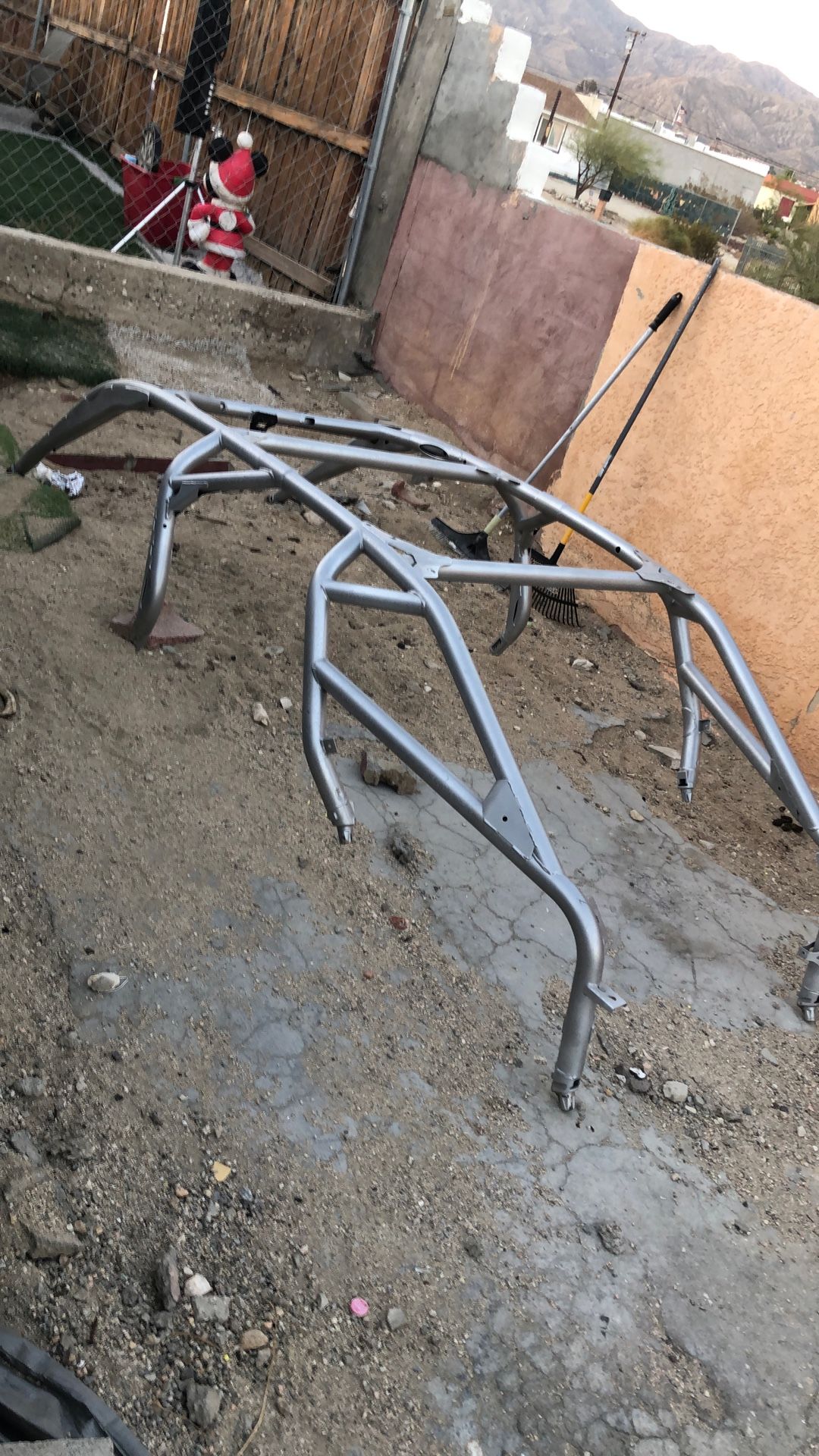 Pro R Razor Top Frame for Sale in Desert Hot Springs, CA - OfferUp