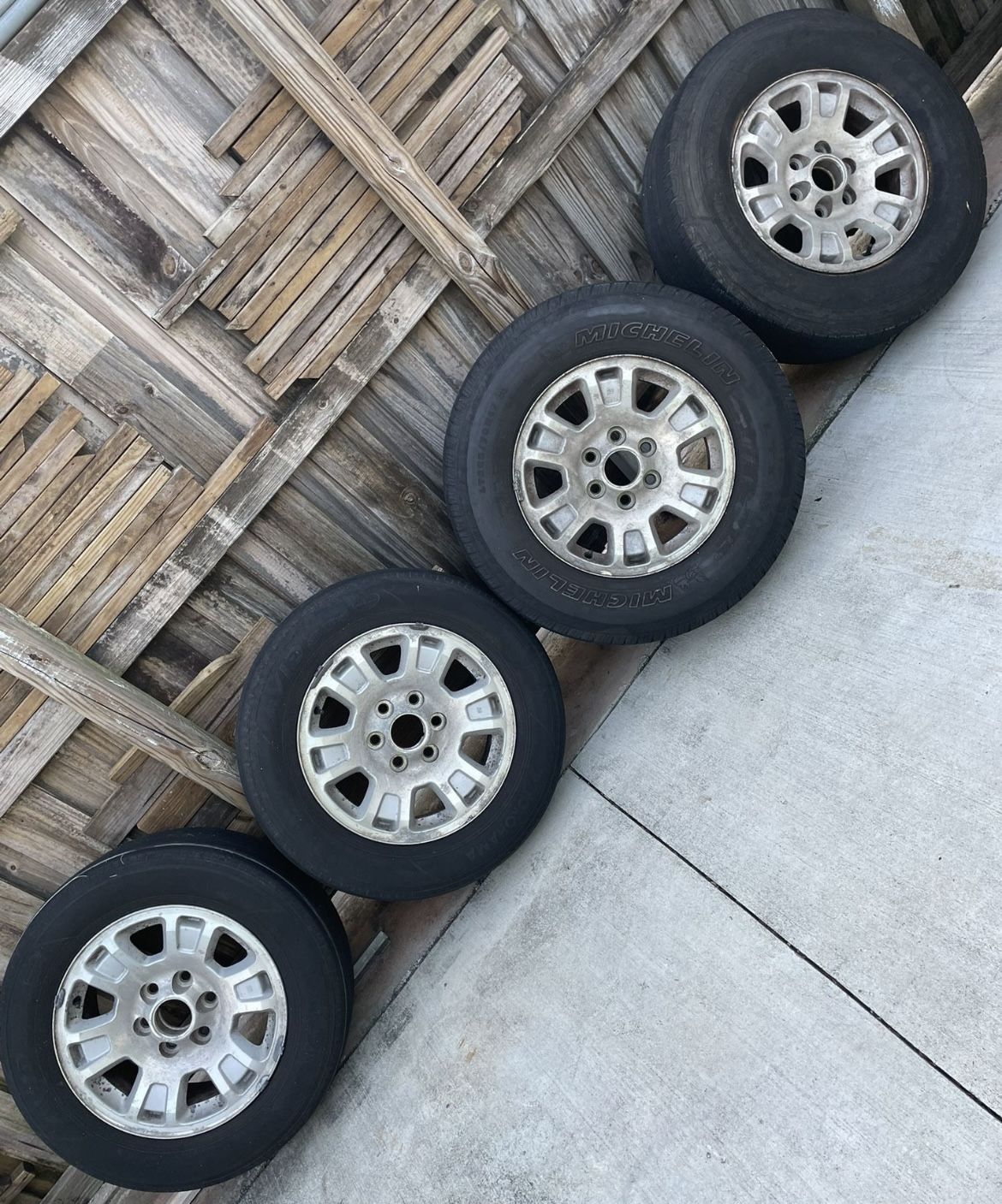 GMC Sierra 17” Aluminum Wheels OEM Chevy/1500/Silverado/Tahoe for Sale ...