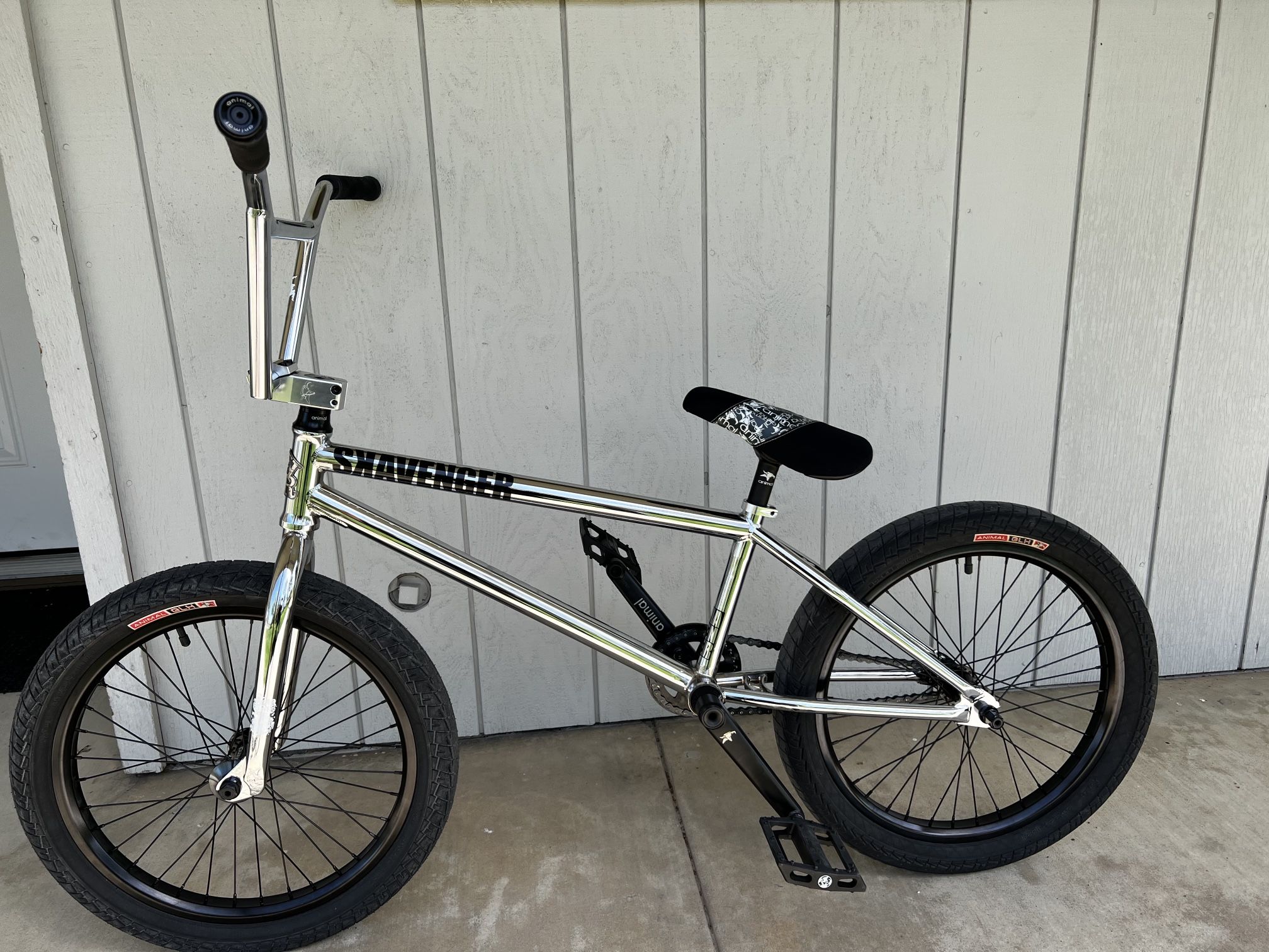 Skavenger El Blanco Loco Animal Bmx Bike for Sale in Clovis, CA - OfferUp