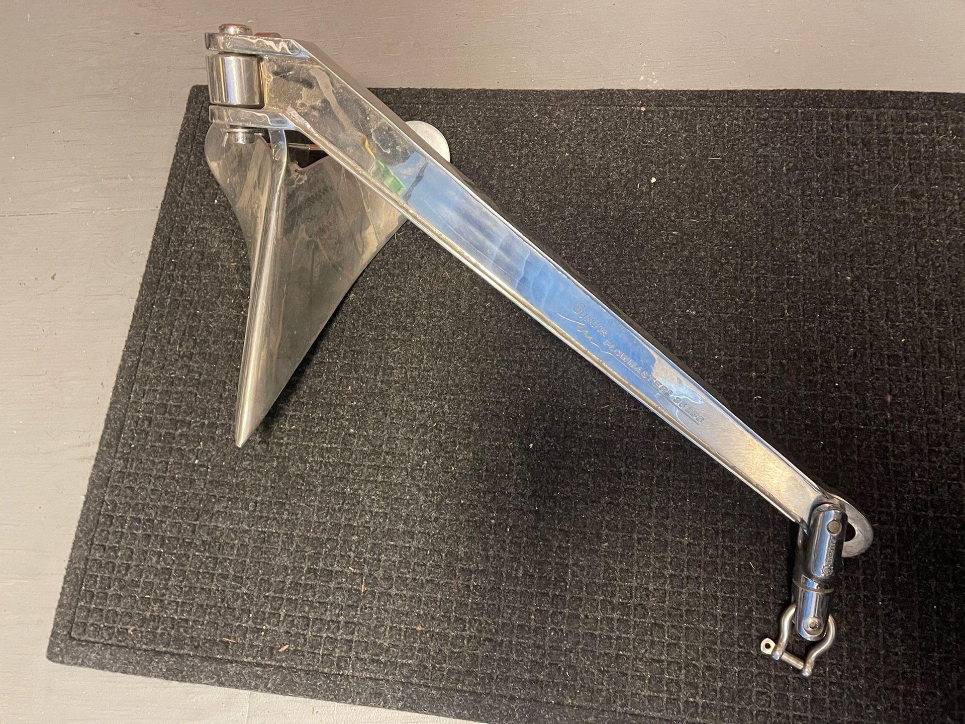 Suncor plowmaster stainless steel 35 lb anchor with shackle for Sale in ...