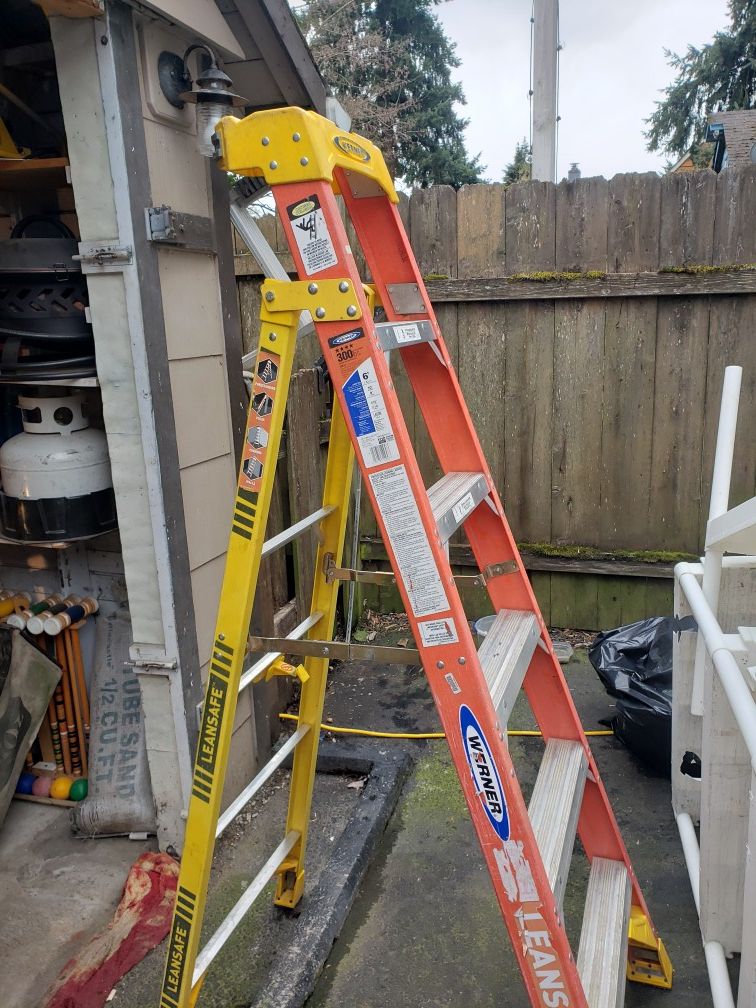 Werner lean safe 6' ladder for Sale in Vancouver, WA - OfferUp