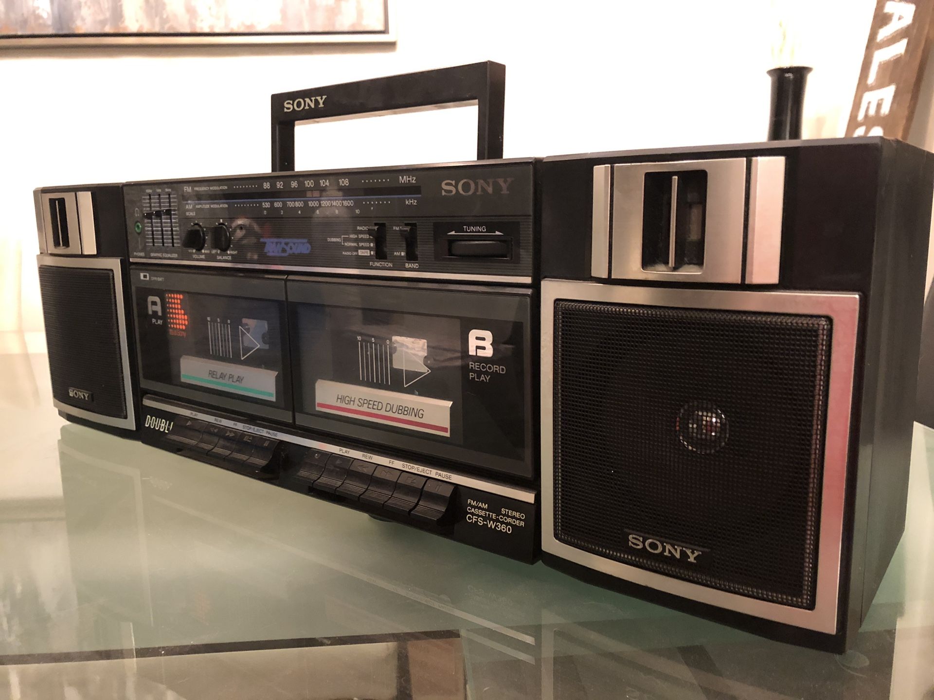 Vintage 1986 Sony boombox for Sale in Mesa, AZ - OfferUp