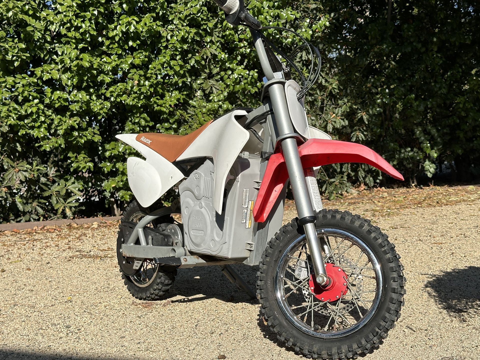 Razor Dirt Rocket SX500 McGrath Electric Powered Ride on Dirt Bike for ...