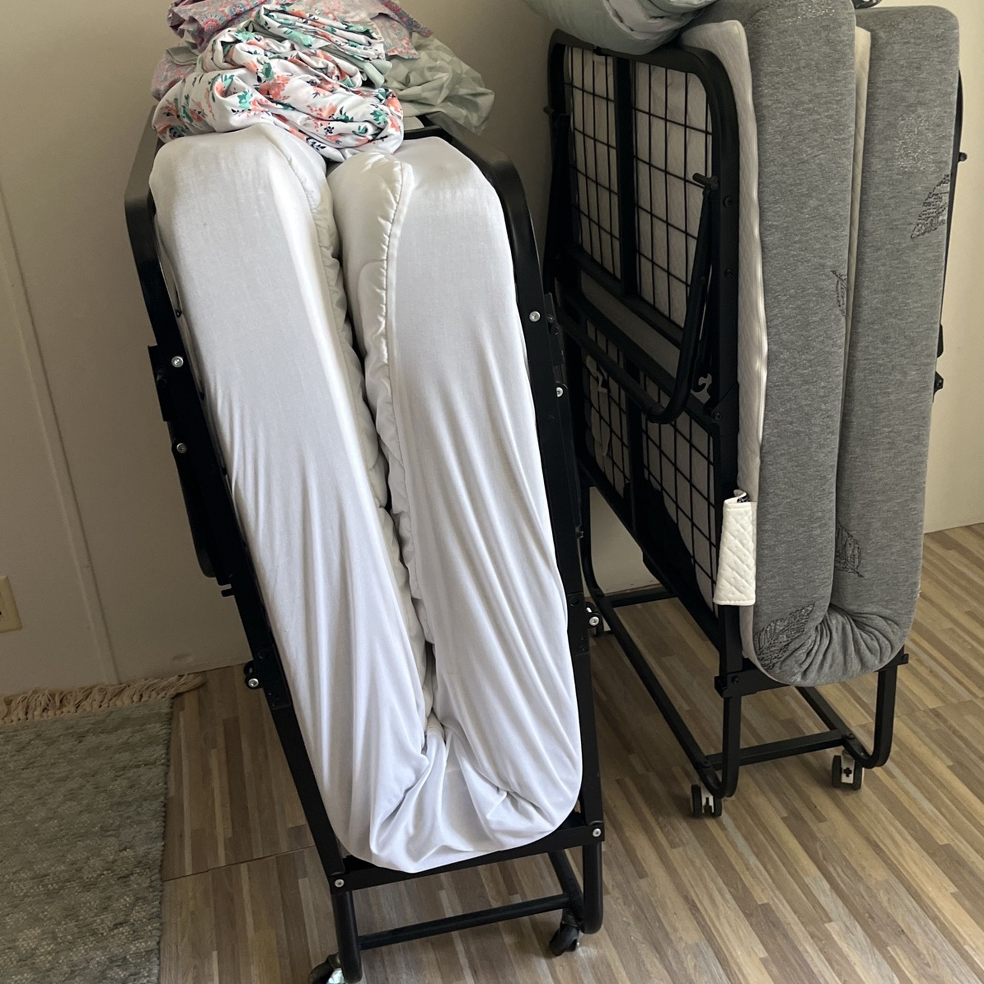 Foldable Cots for Sale in Pompano Beach, FL - OfferUp