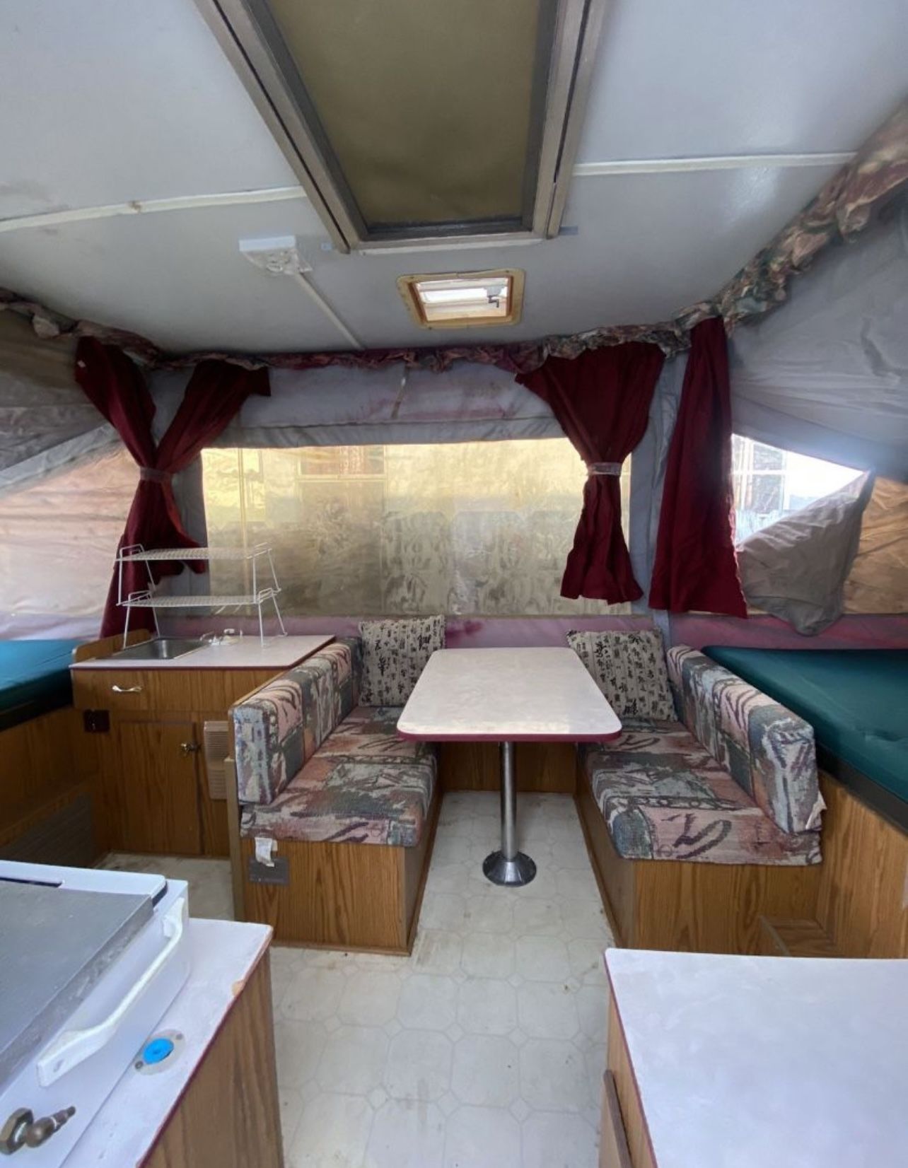 1997 Jayco Eagle 7 Person Pop Up Camper for Sale in Los Angeles, CA ...