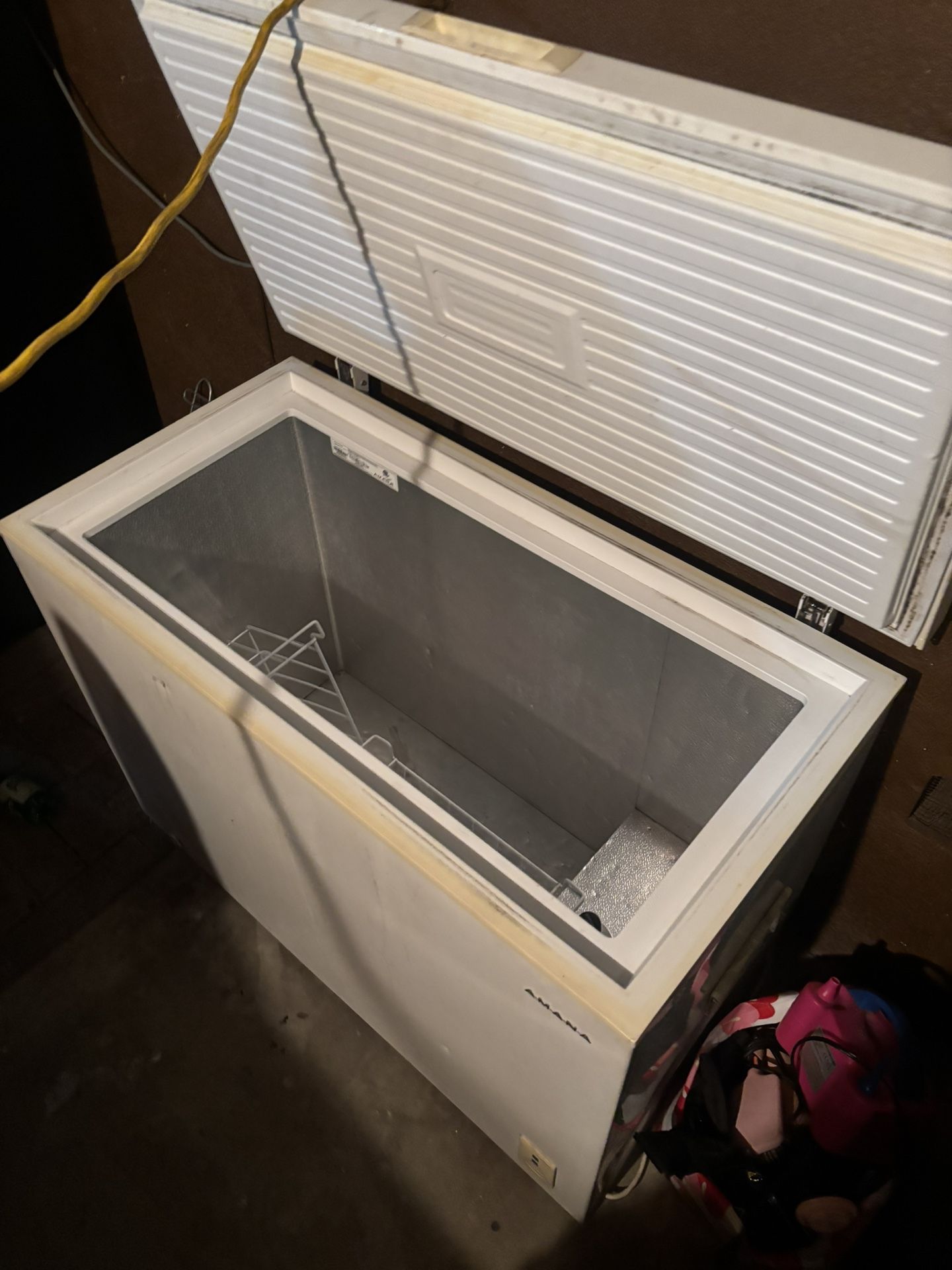 Freezer for Sale in Bell Gardens, CA - OfferUp
