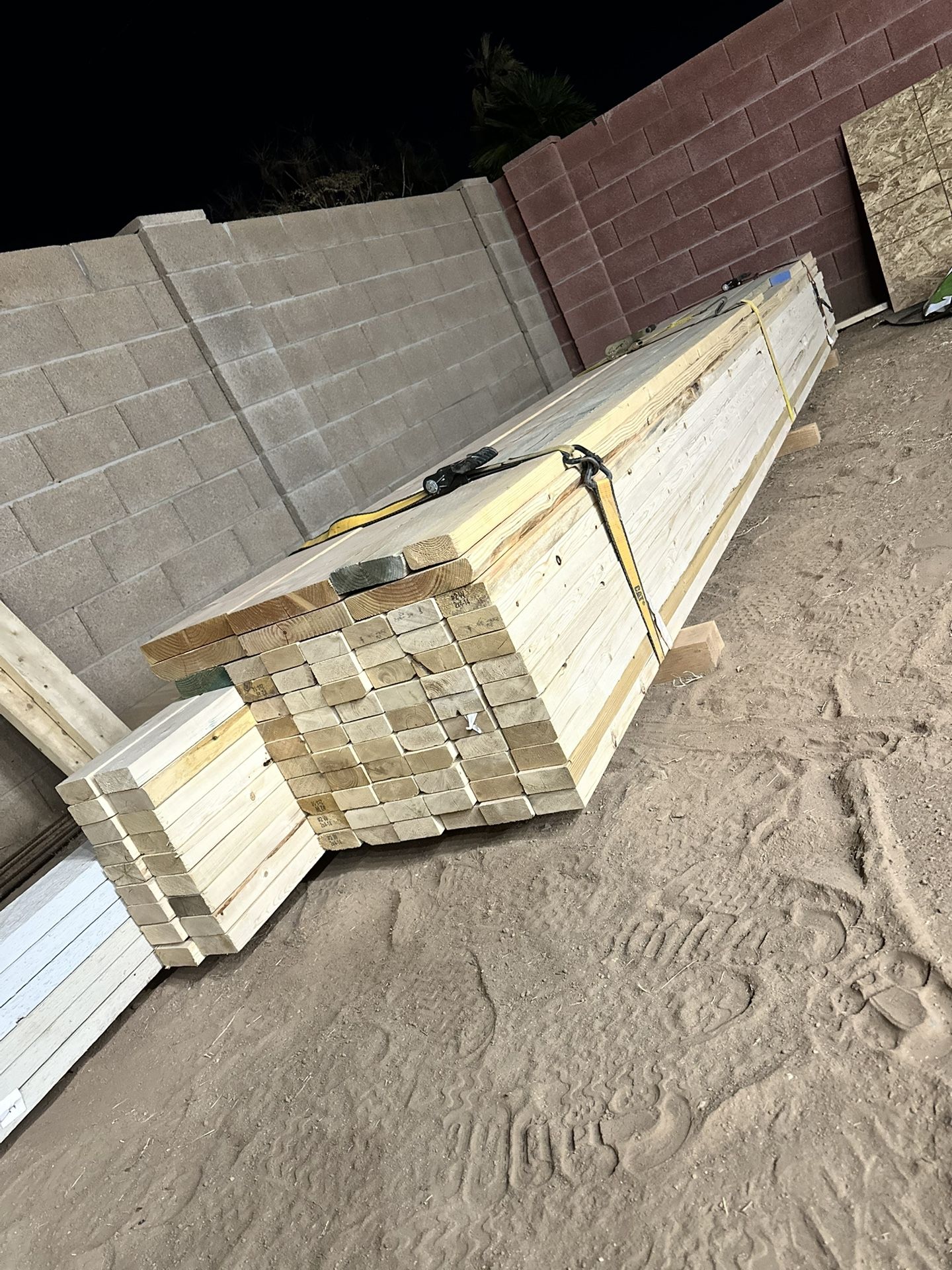 2x4x16 for Sale in Phoenix, AZ - OfferUp