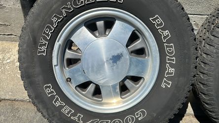 OBS 5 on 5 Chevy or GMC truck or van 15 aluminum rims with old tires ...